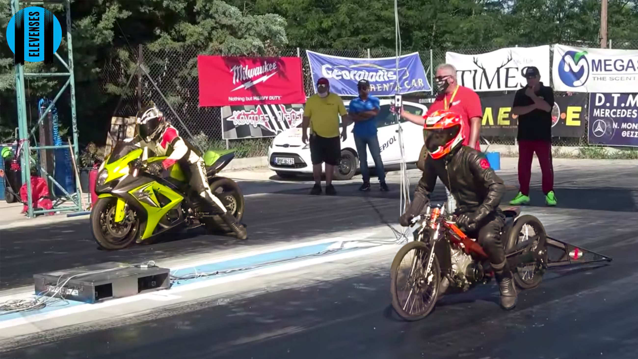 [Video] Watch a 125cc bike obliterate a 1,000cc superbike in a drag race