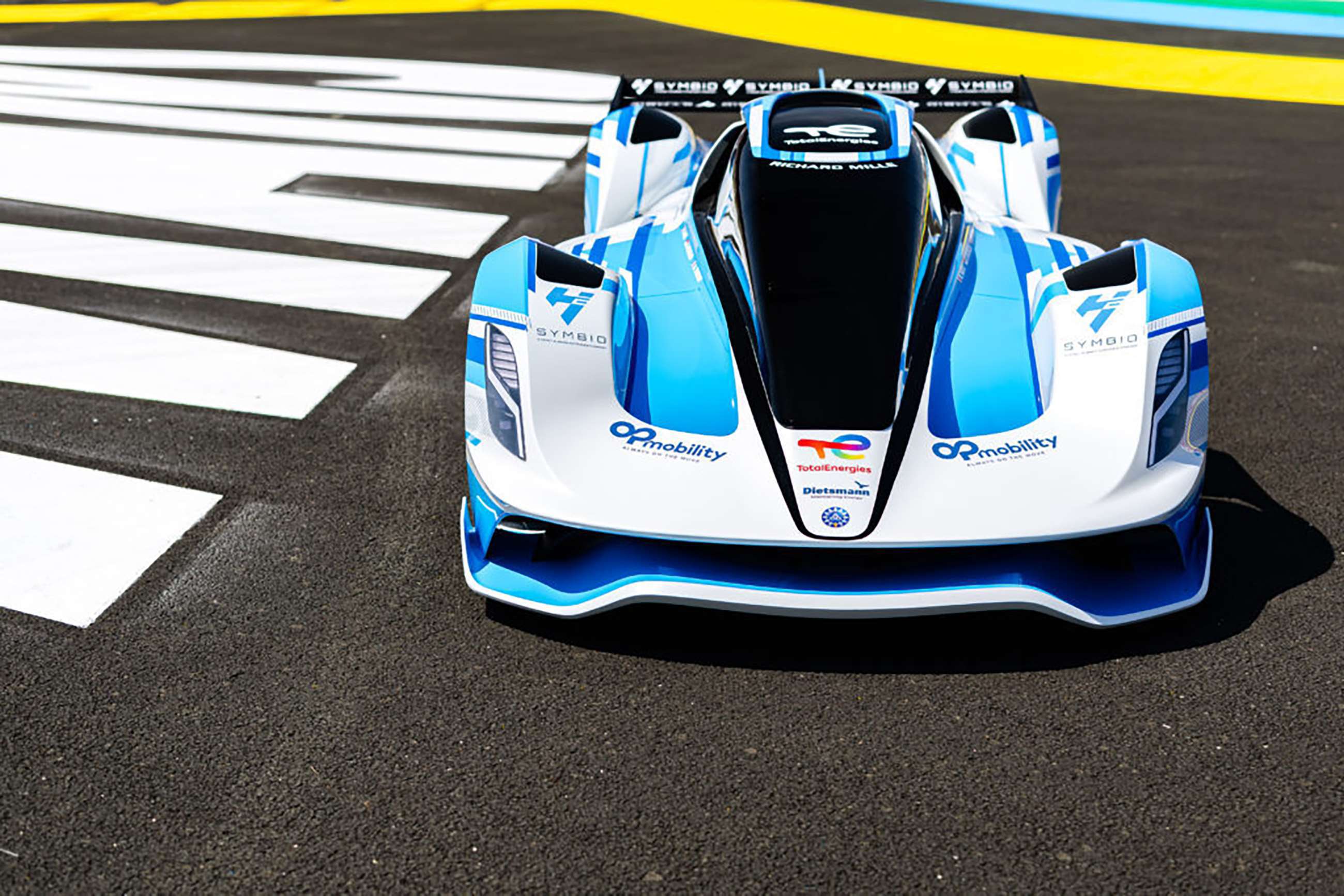 Mission H24’s latest hydrogen-powered prototype unveiled at Le Mans | GRR