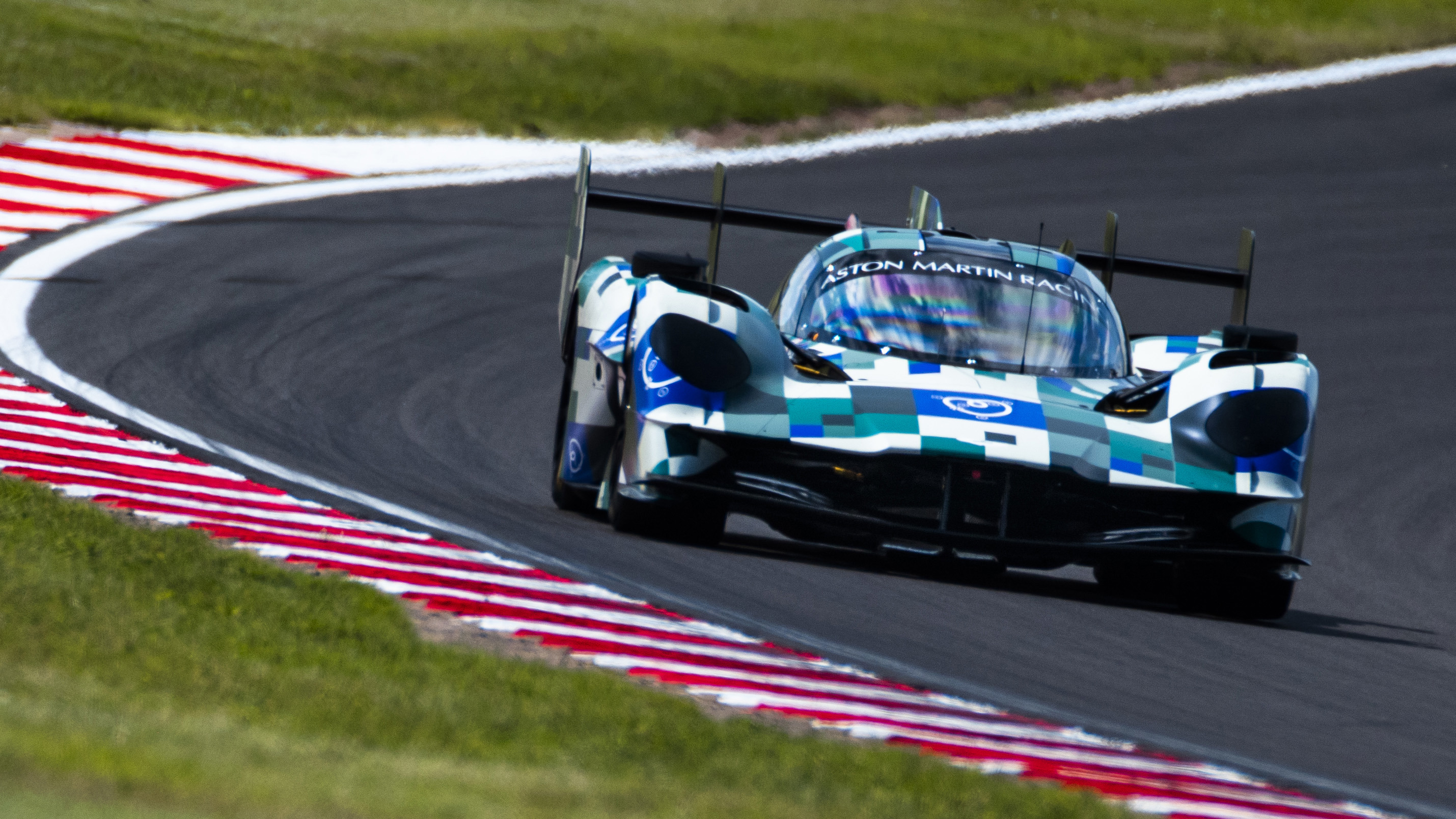 Aston Martin Valkyrie AMR-LMH prototype heads out testing | GRR