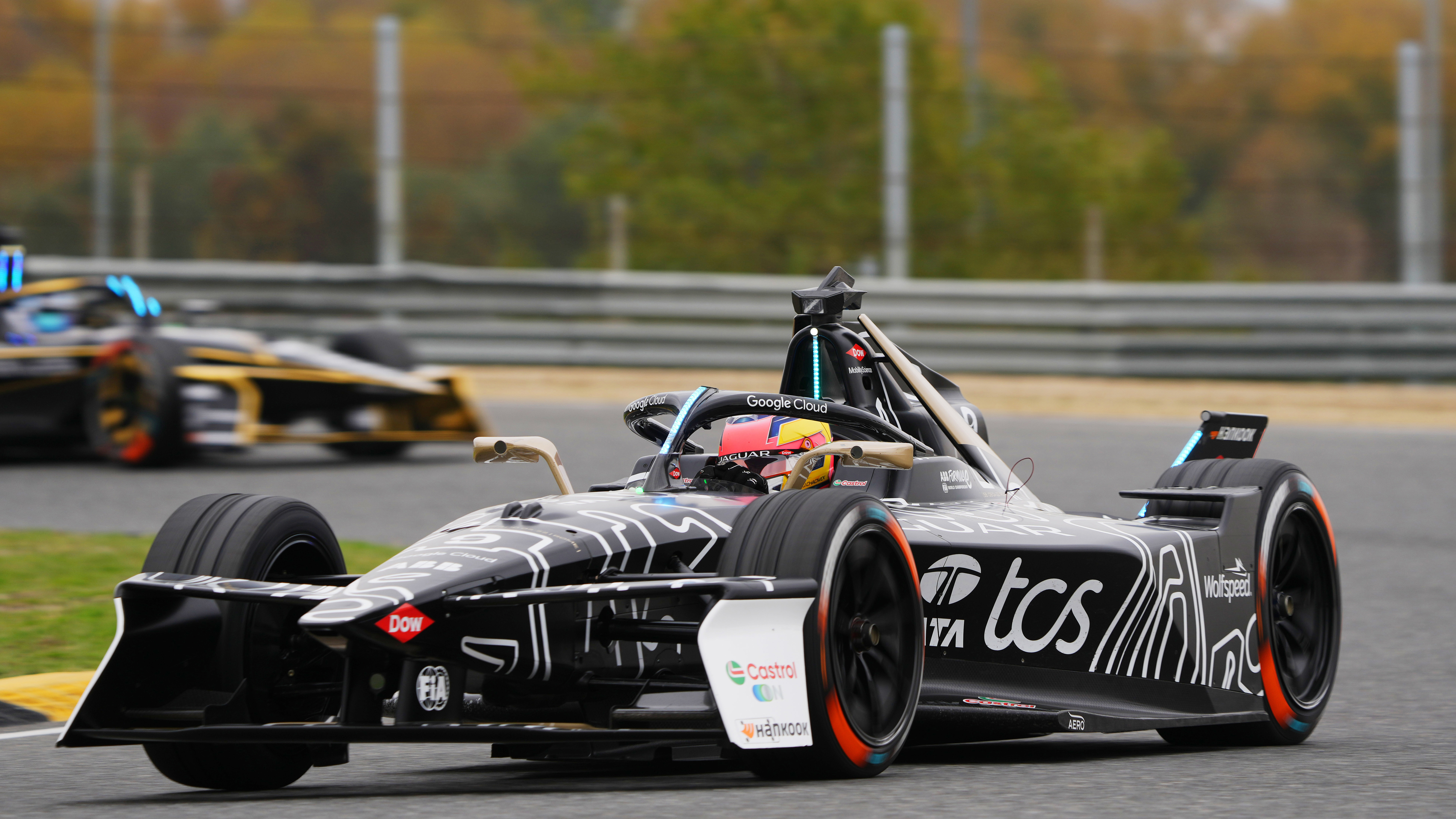 Pulling tops the charts as Formula E makes history | GRR
