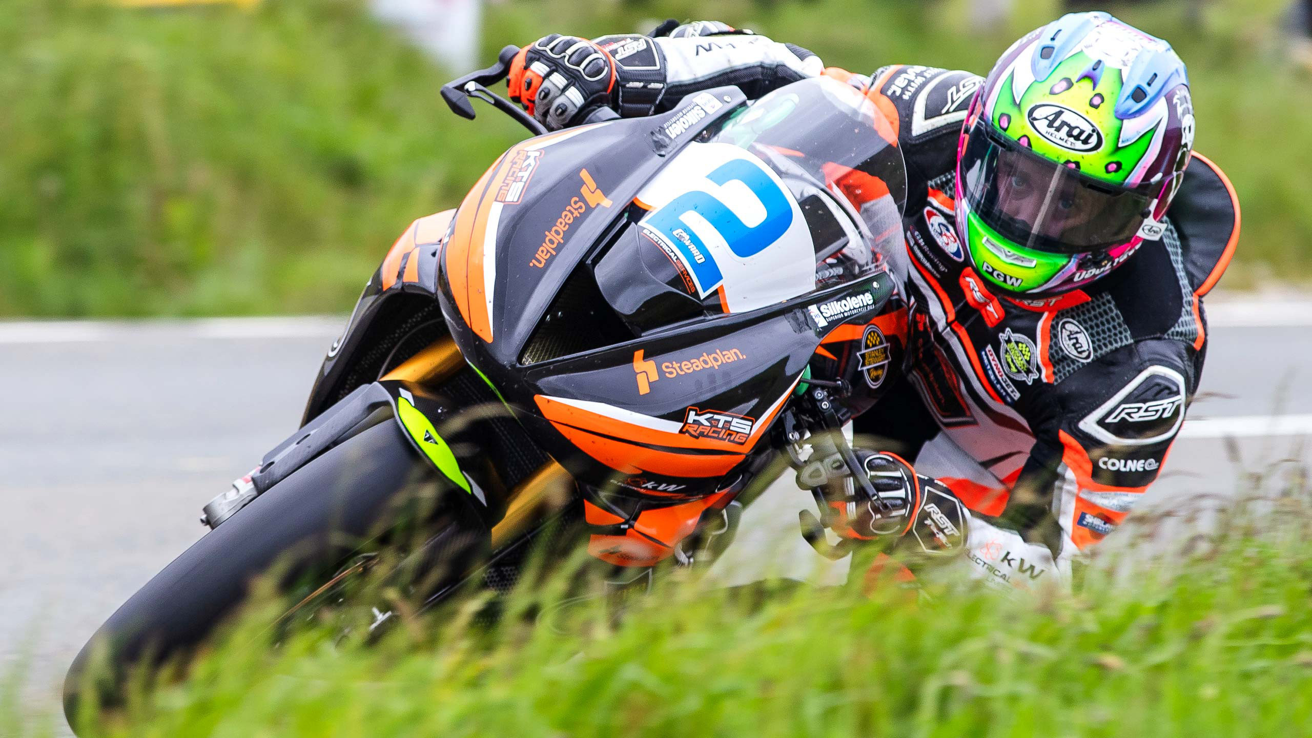 2025 Isle of Man TT riders and teams | Crowe brothers take #1 plate as ...