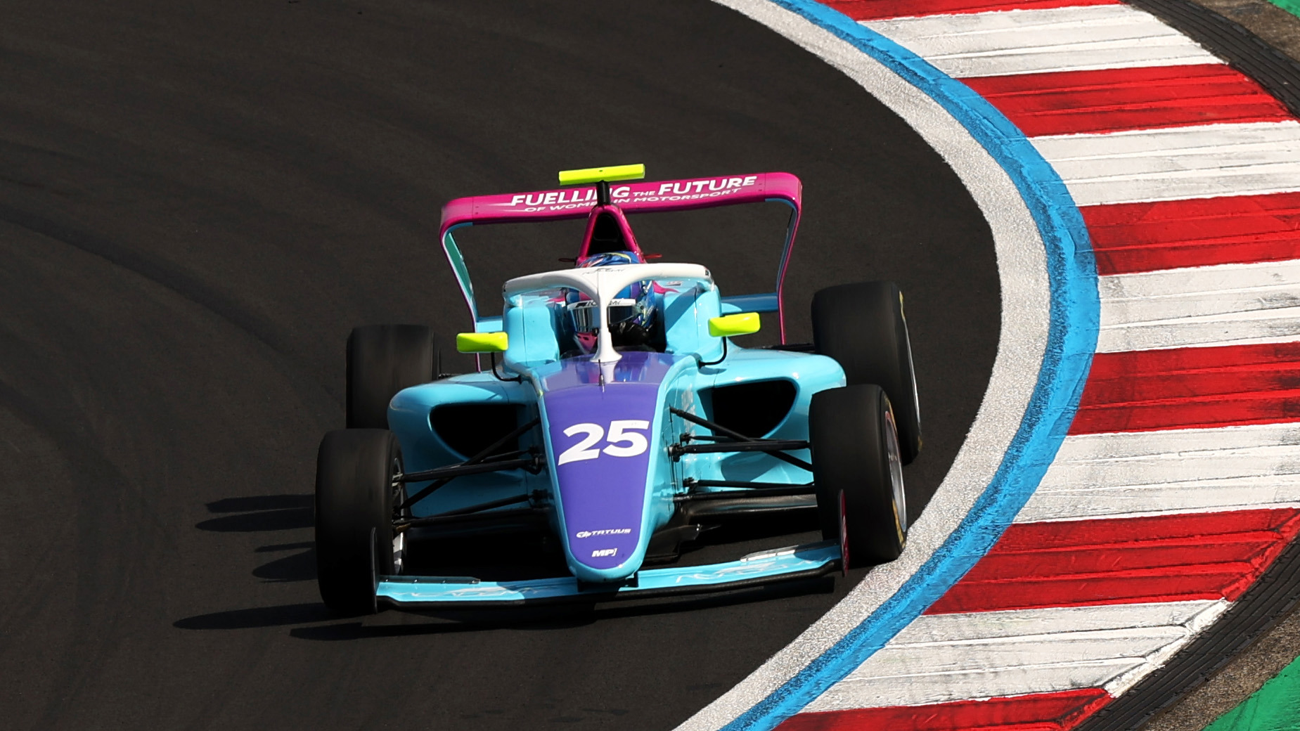 INTERVIEW: F1 Academy’s youngest driver on her “sacrifice and ...