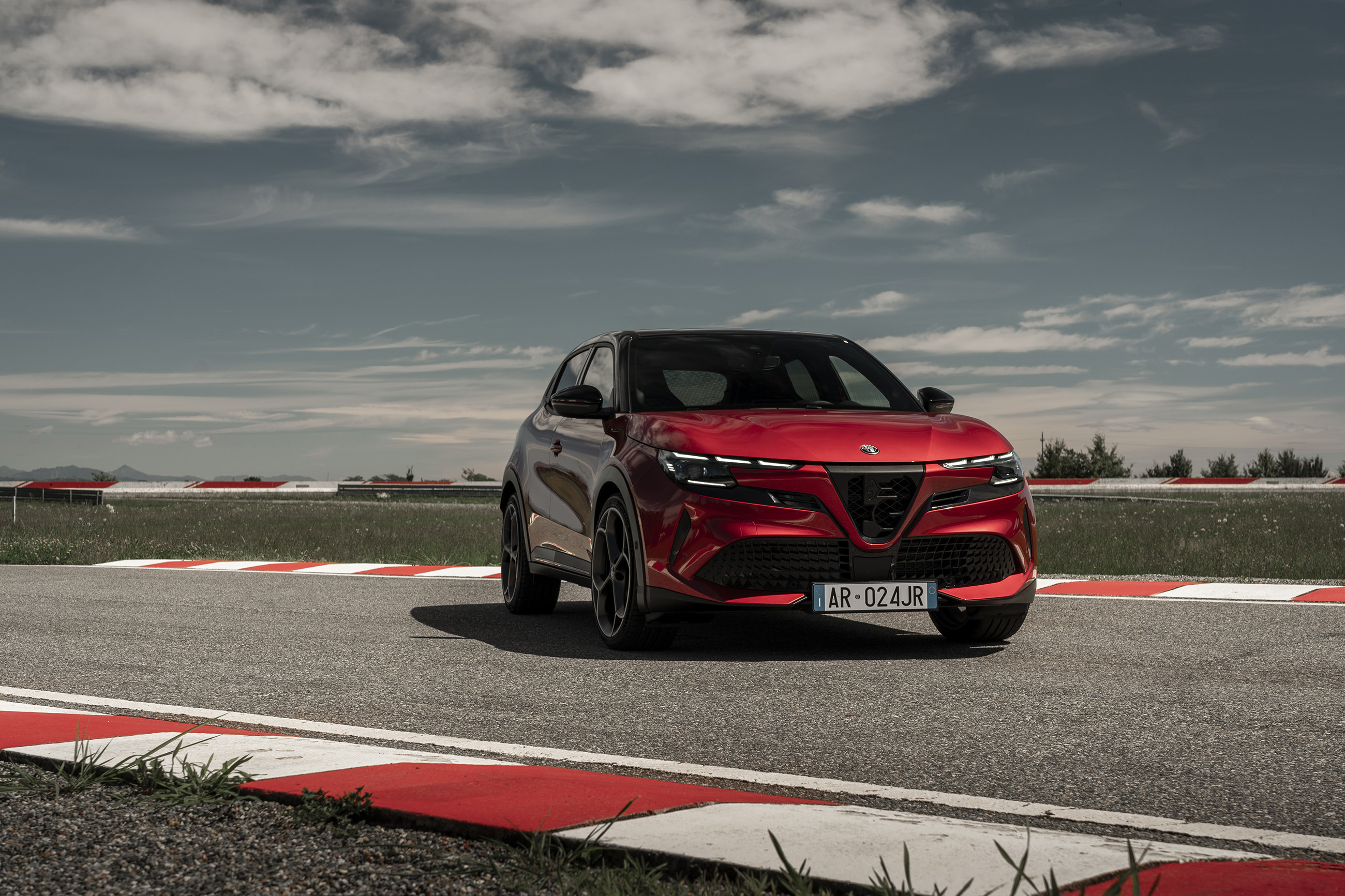 Alfa Romeo Junior Veloce 2024 review | First Drive