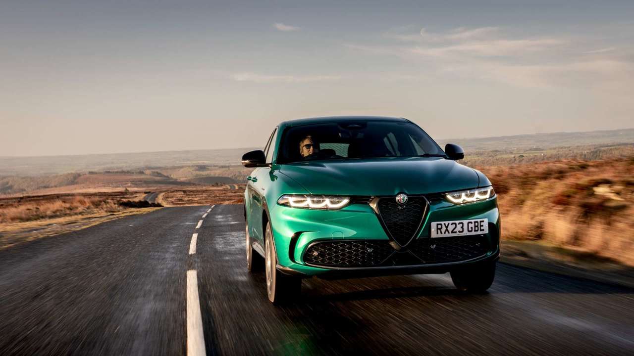 First Drive: Alfa Romeo Tonale PHEV UK 2023 Review | GRR