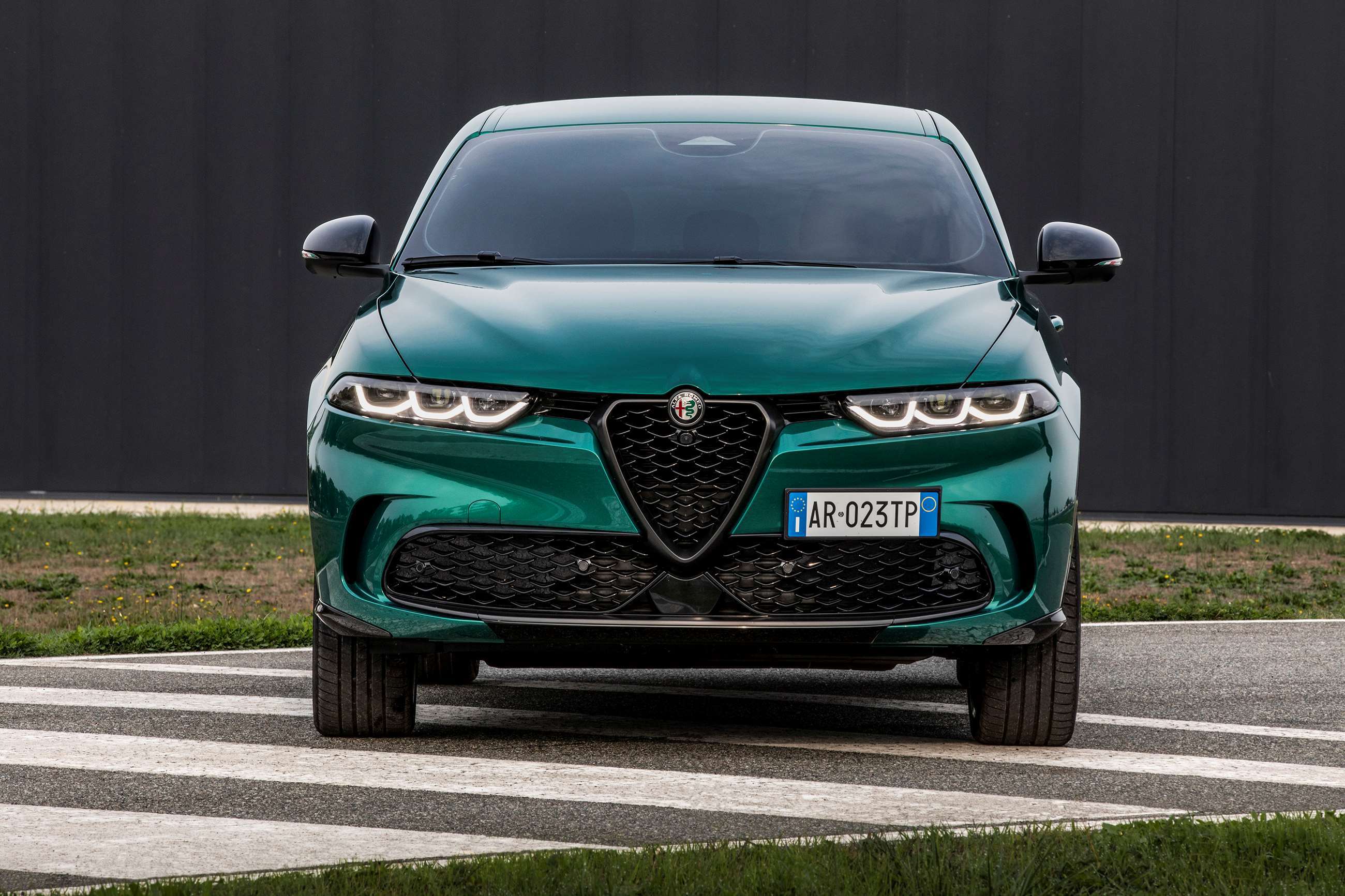 First Drive: Alfa Romeo Tonale PHEV 2022 Review | GRR