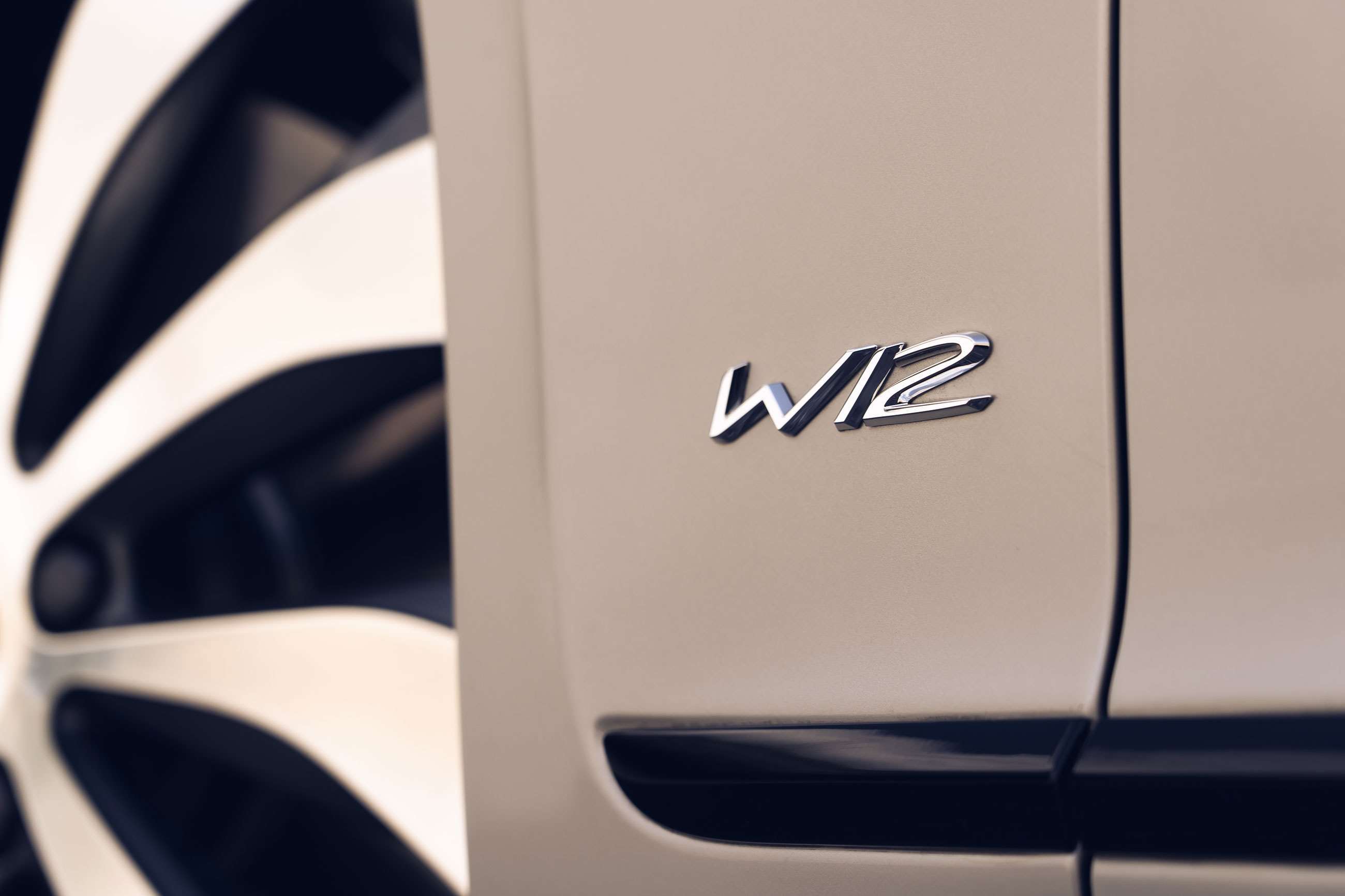 Goodwood Test: 2021 Bentley Flying Spur Review | GRR