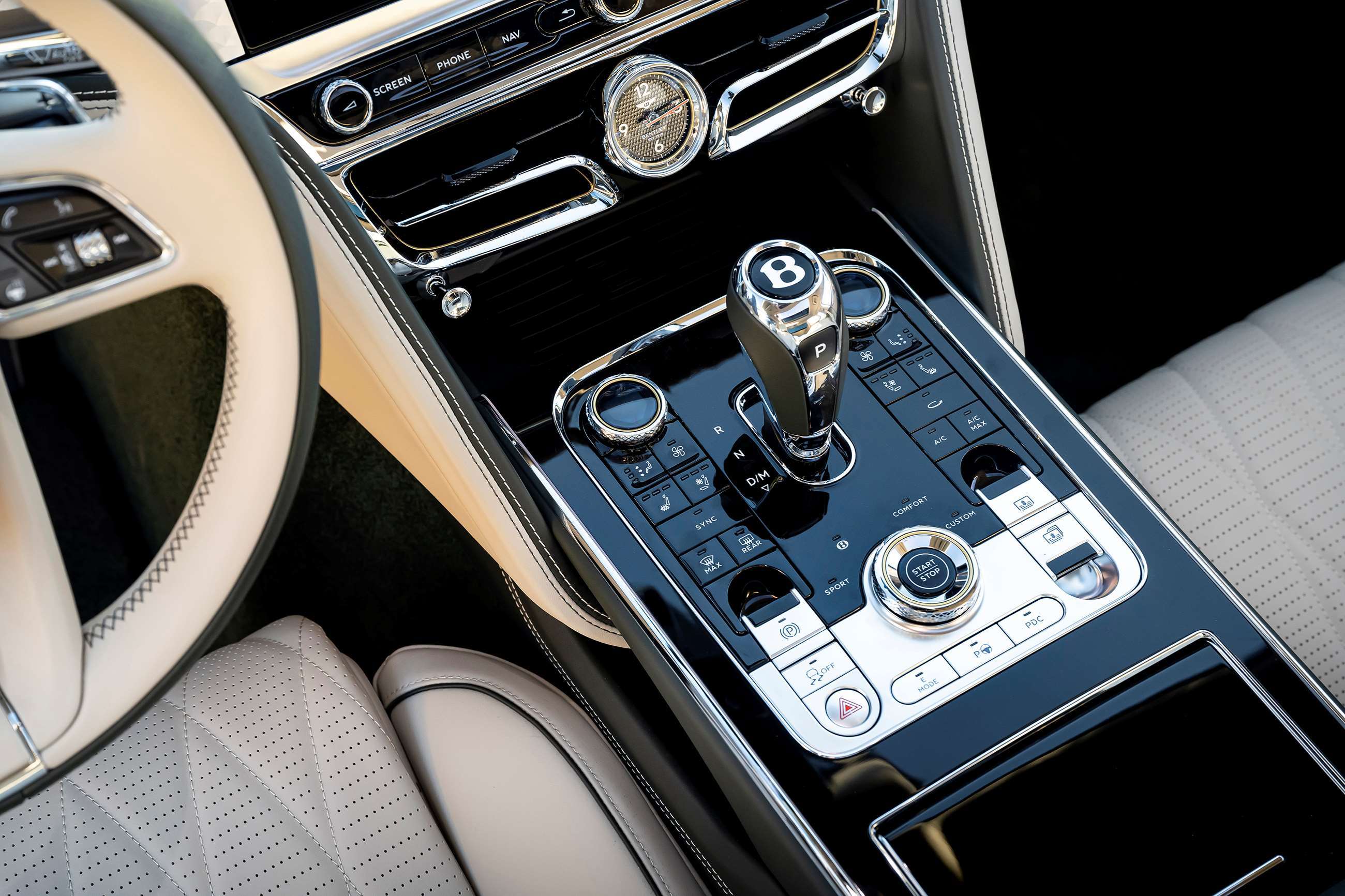 Goodwood Test: Bentley Flying Spur Hybrid 2022 Review | GRR