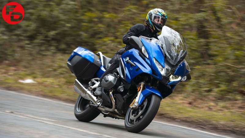 First Ride: 2021 BMW R1250RT Review | GRR