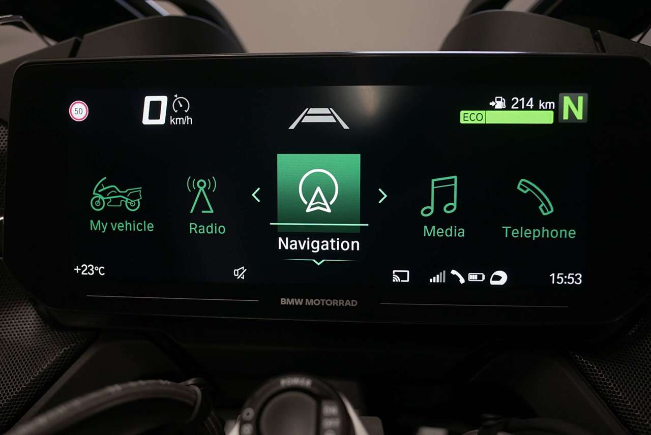 First Ride: 2021 BMW R1250RT Review | GRR