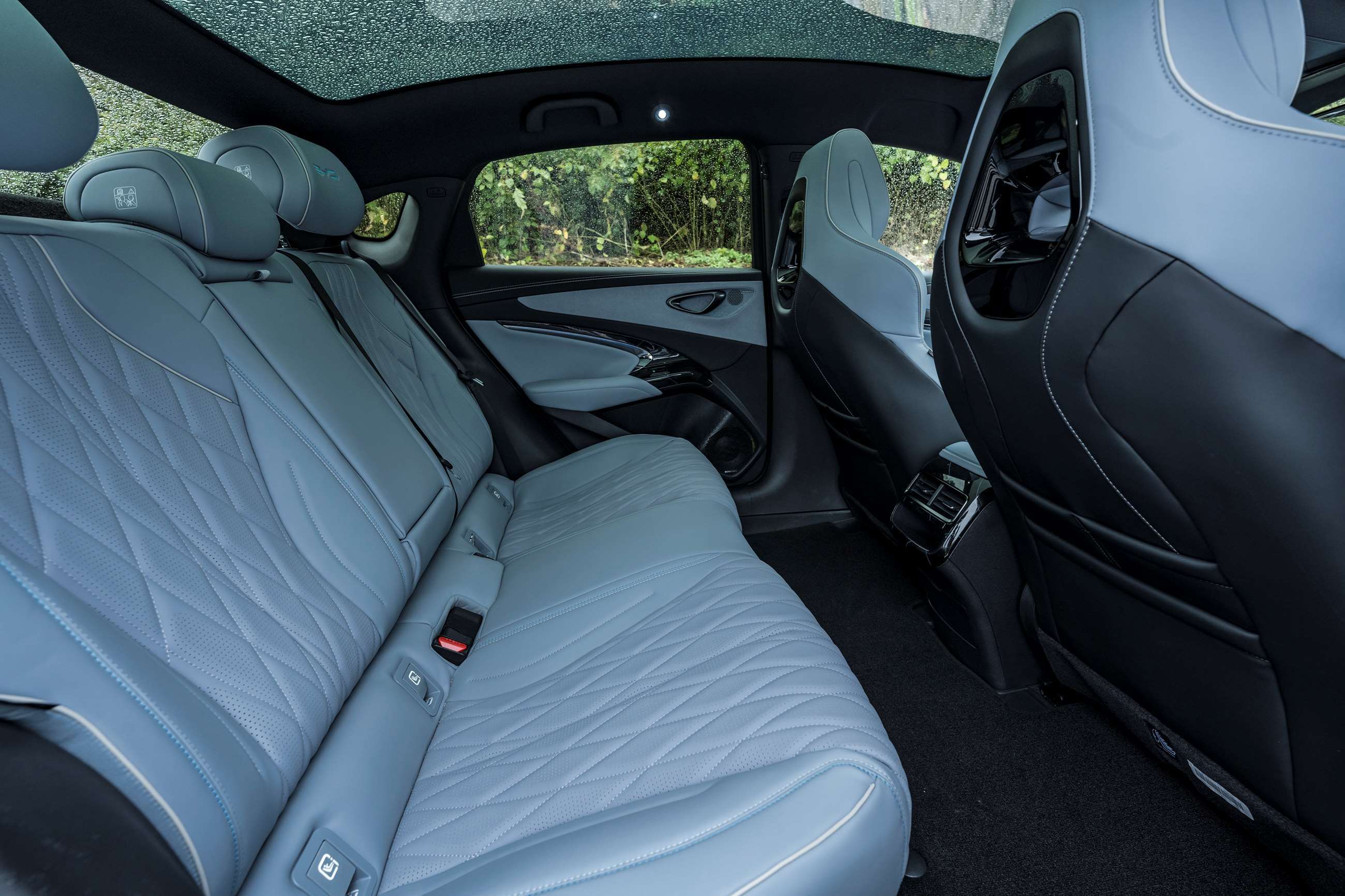 BYD Seal 2024 Review | Goodwood Test | GRR