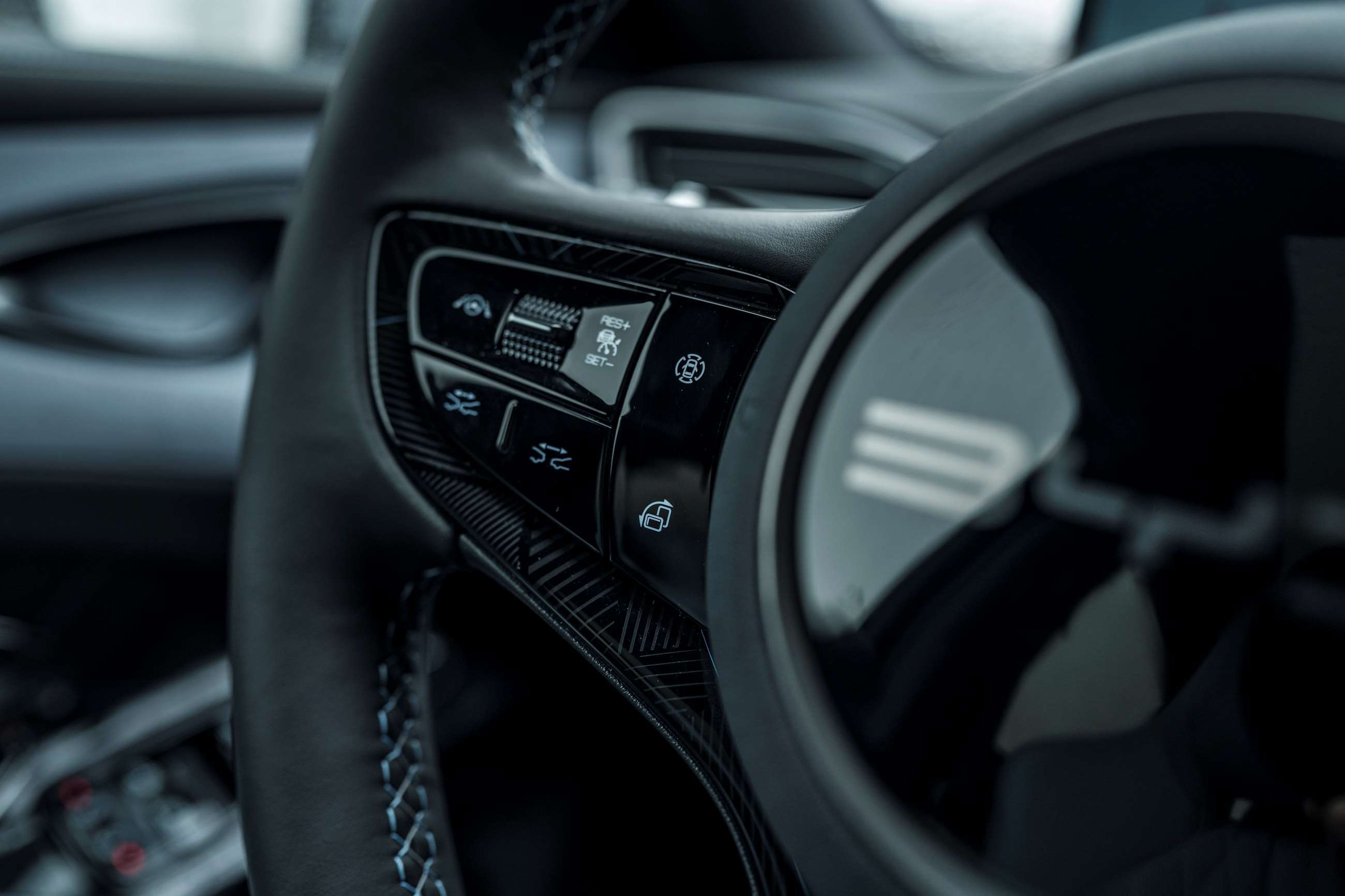 BYD Seal 2024 Review | Goodwood Test | GRR