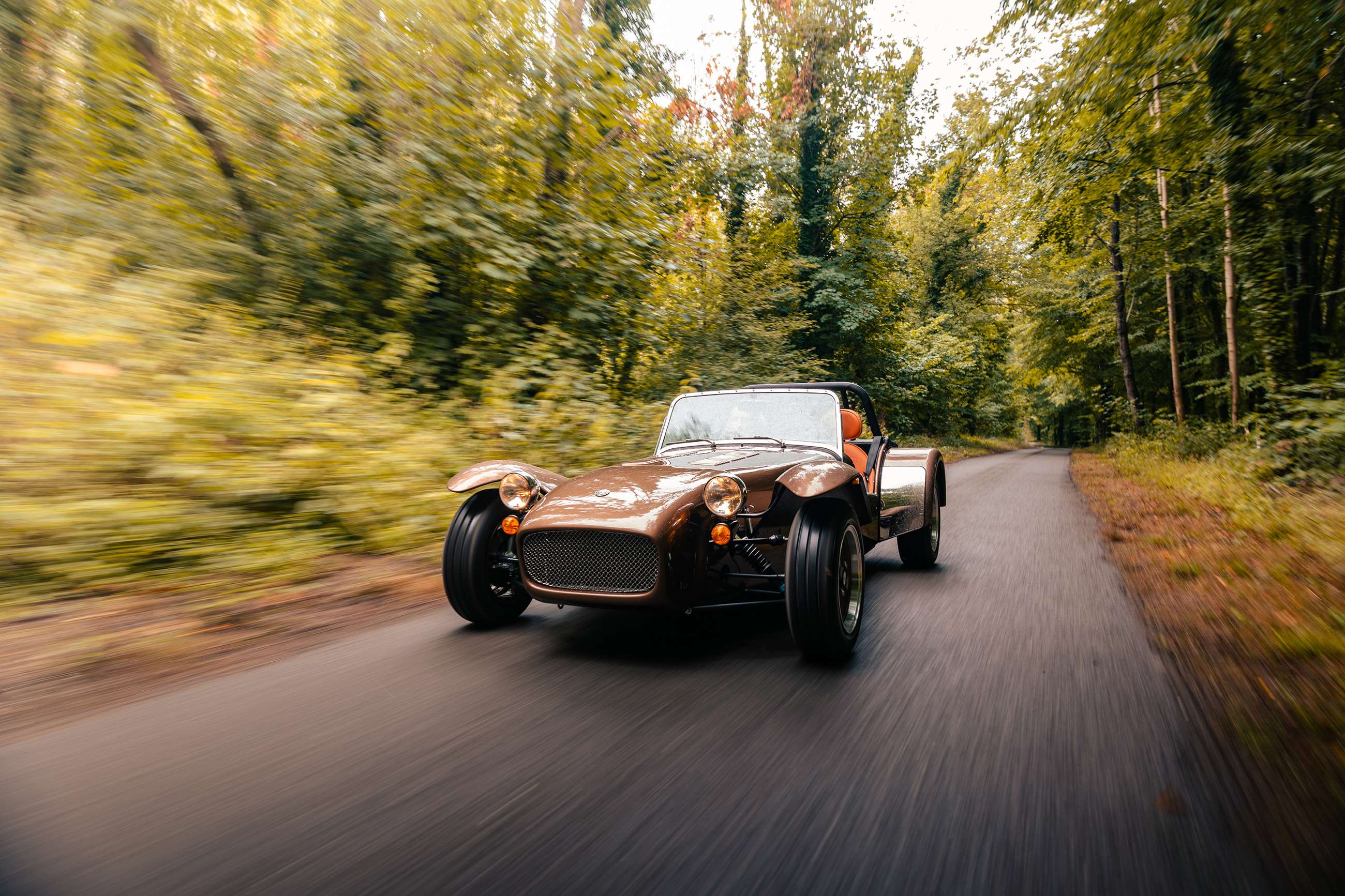 Goodwood Test: Caterham Super Seven 2000 2023 Review | GRR