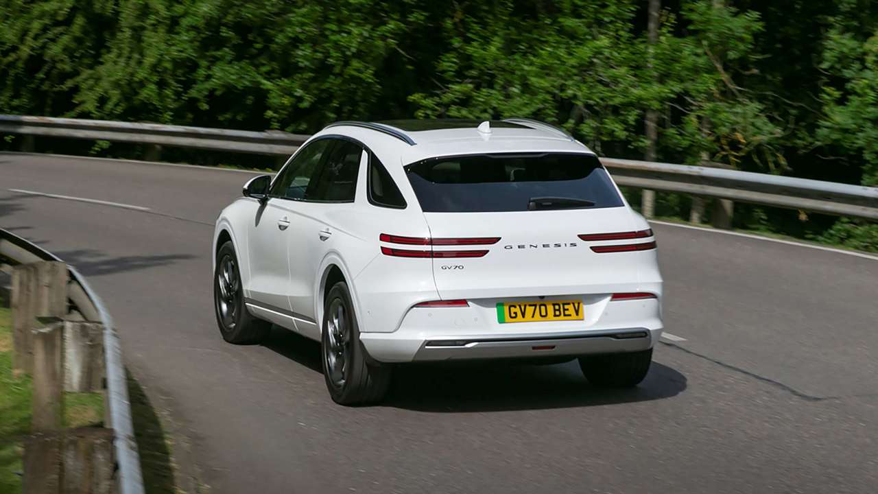 First Drive: Genesis Electrified GV70 2022 Review | GRR