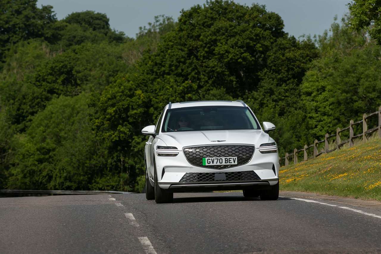 First Drive: Genesis Electrified GV70 2022 Review | GRR