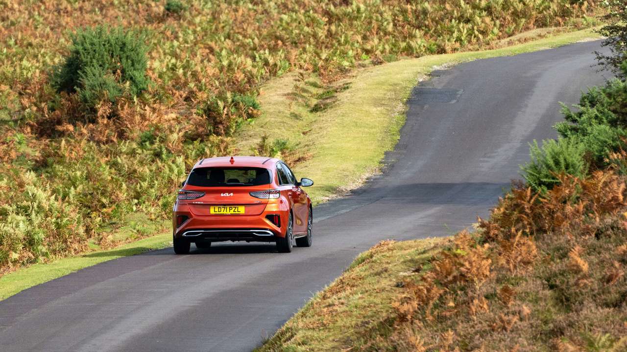 Goodwood Test: Kia Ceed 2022 Review | GRR