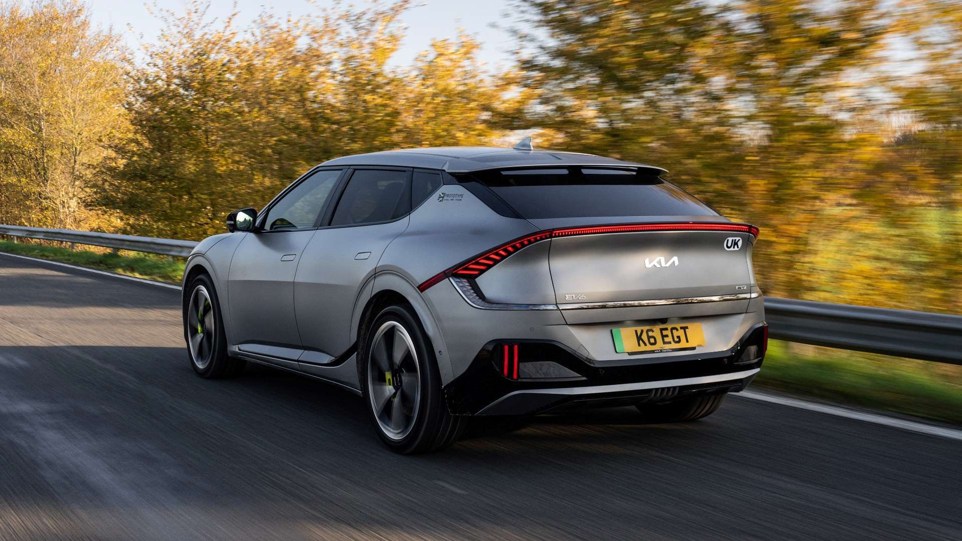 First Drive: Kia EV6 GT 2022 Review | GRR