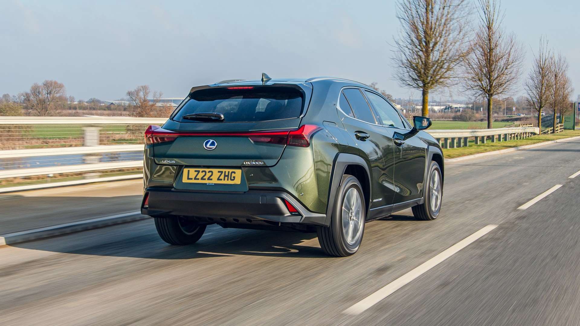 Lexus UX300e 2023 Review | Goodwood Test | GRR