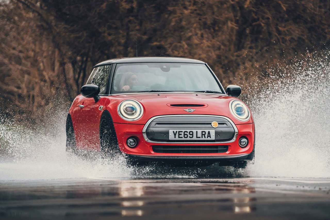 First Drive: 2021 Mini Electric Review | GRR