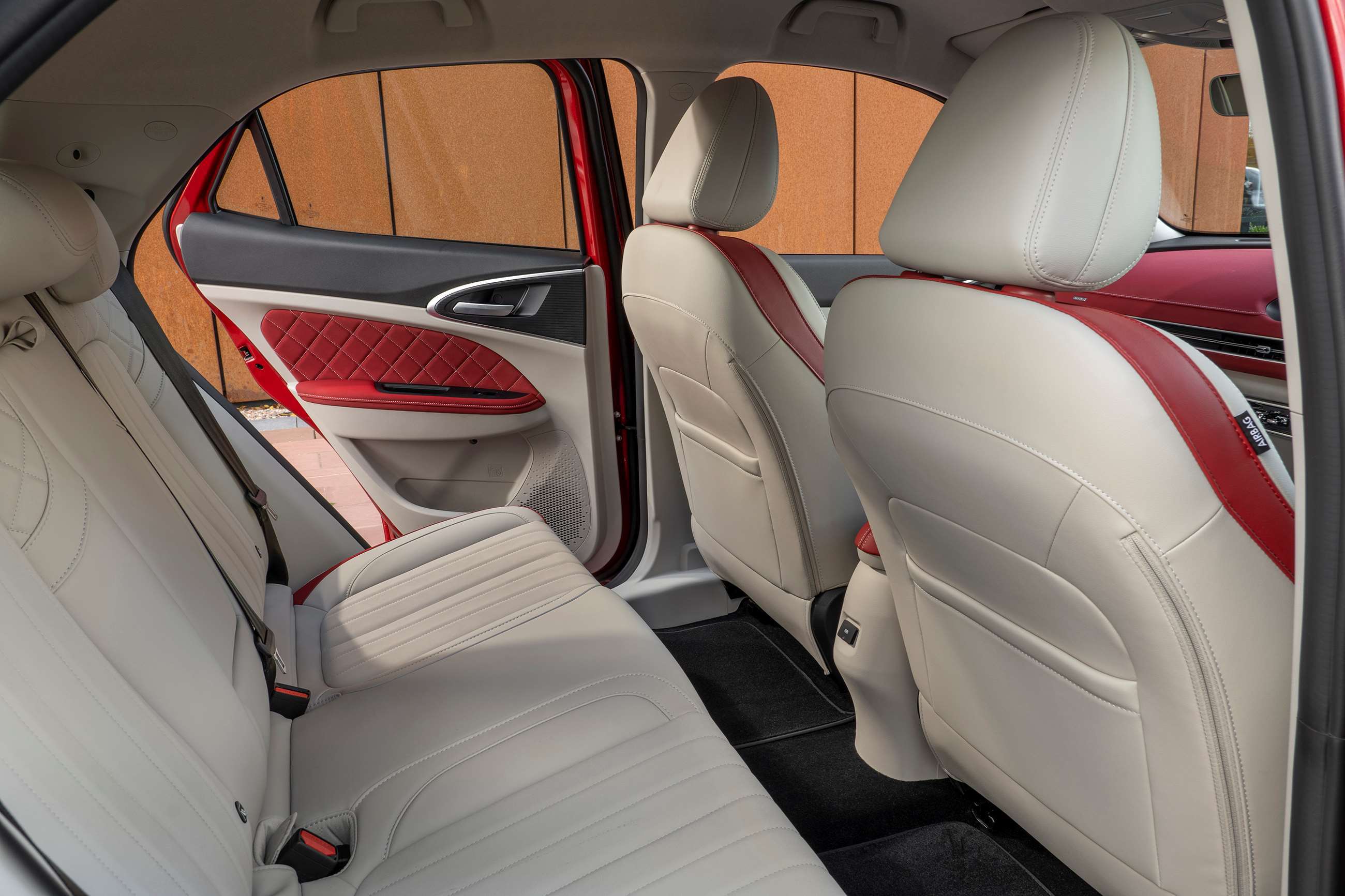 First drive: GWM ORA Funky Cat Review | GRR