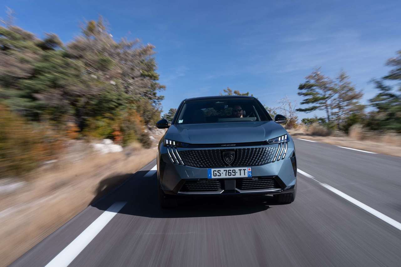 Peugeot e-3008 2024 Review | First Drive | GRR