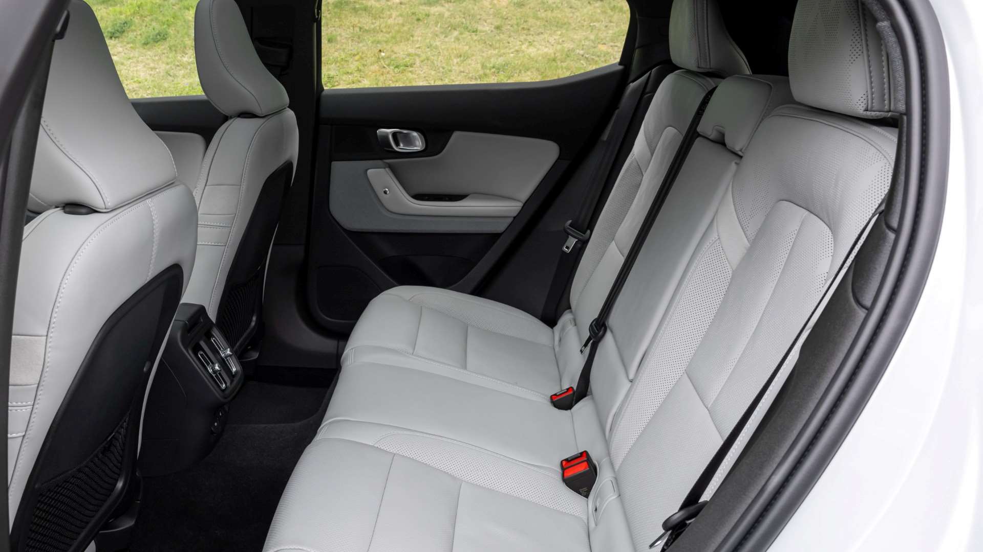 Polestar 2 Long Range RWD 2023 Review | First Drive | GRR