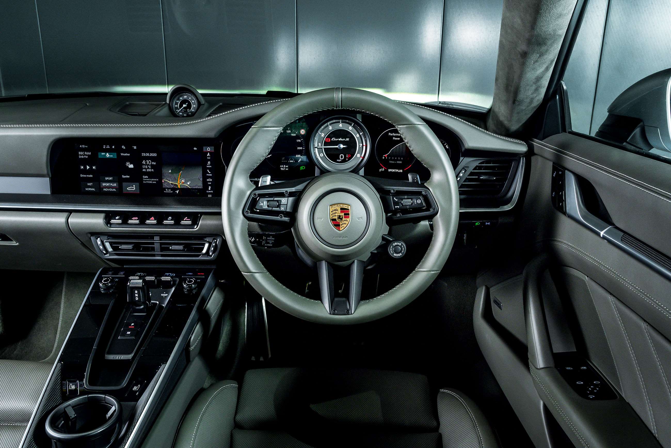 Porsche 911 Turbo S Interior