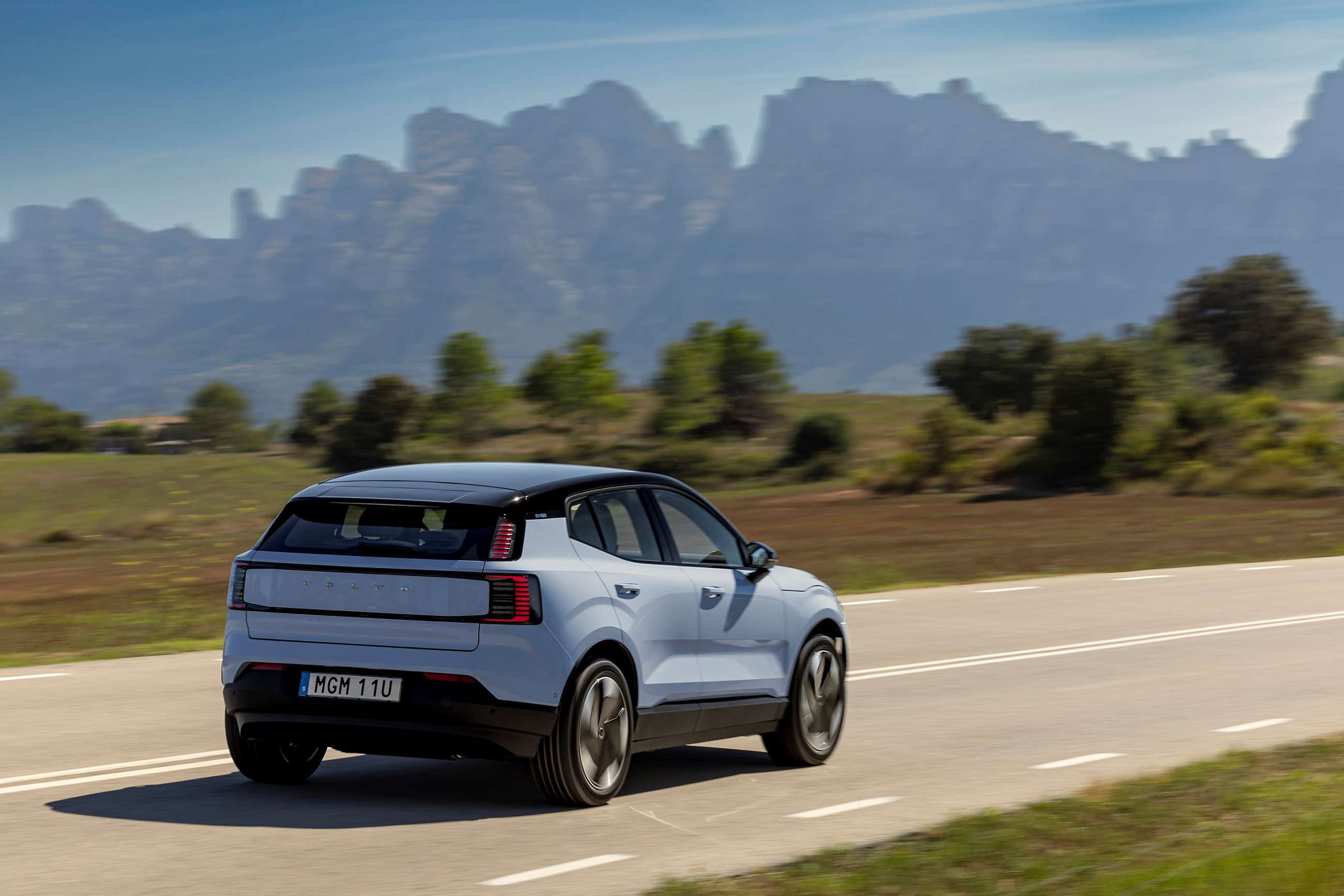 Volvo EX30 2023 Review | First Drive | GRR