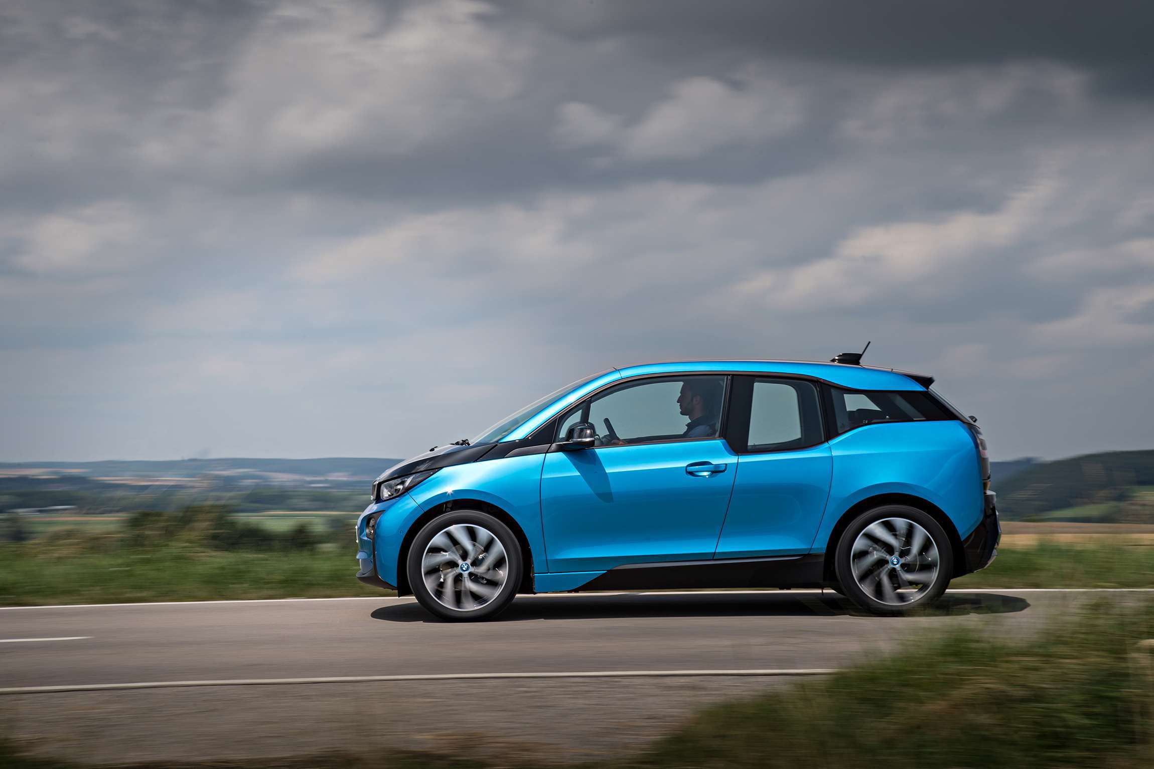 Review: BMW i3 – More range, more sense?