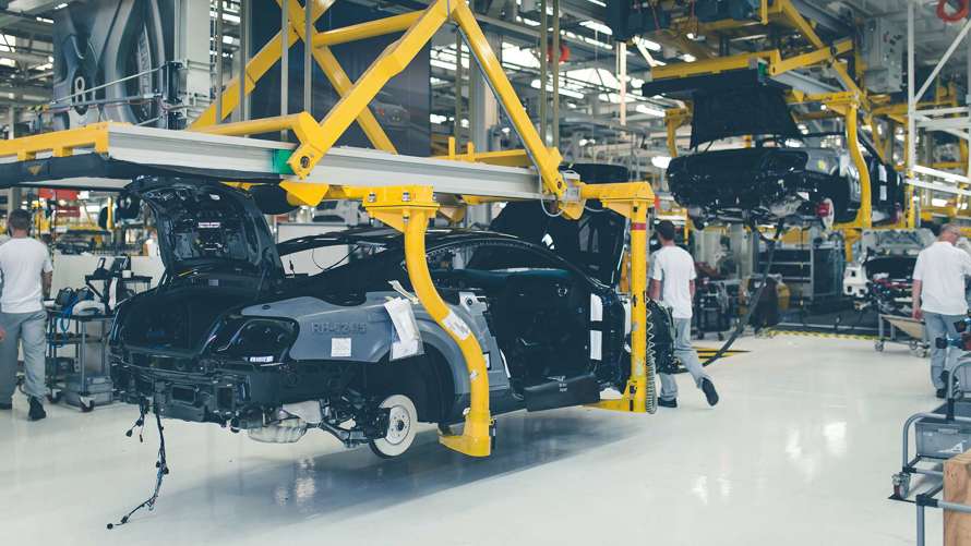[Gallery] Inside Bentley's astonishing factory