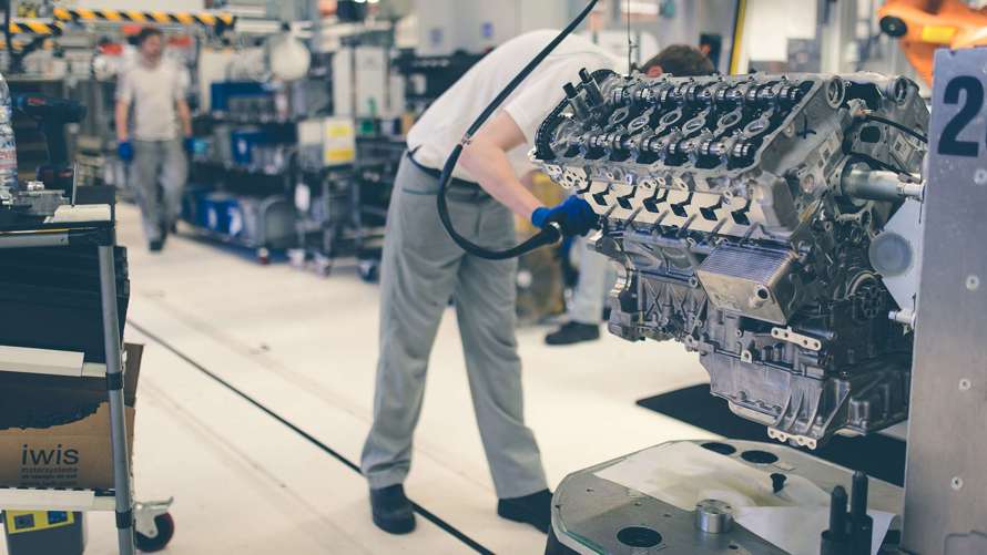 [Gallery] Inside Bentley's astonishing factory