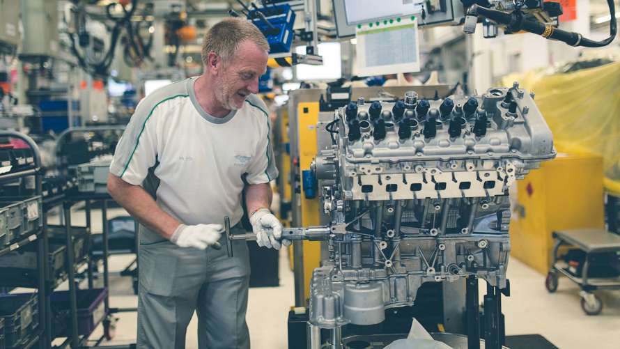 [Gallery] Inside Bentley's astonishing factory