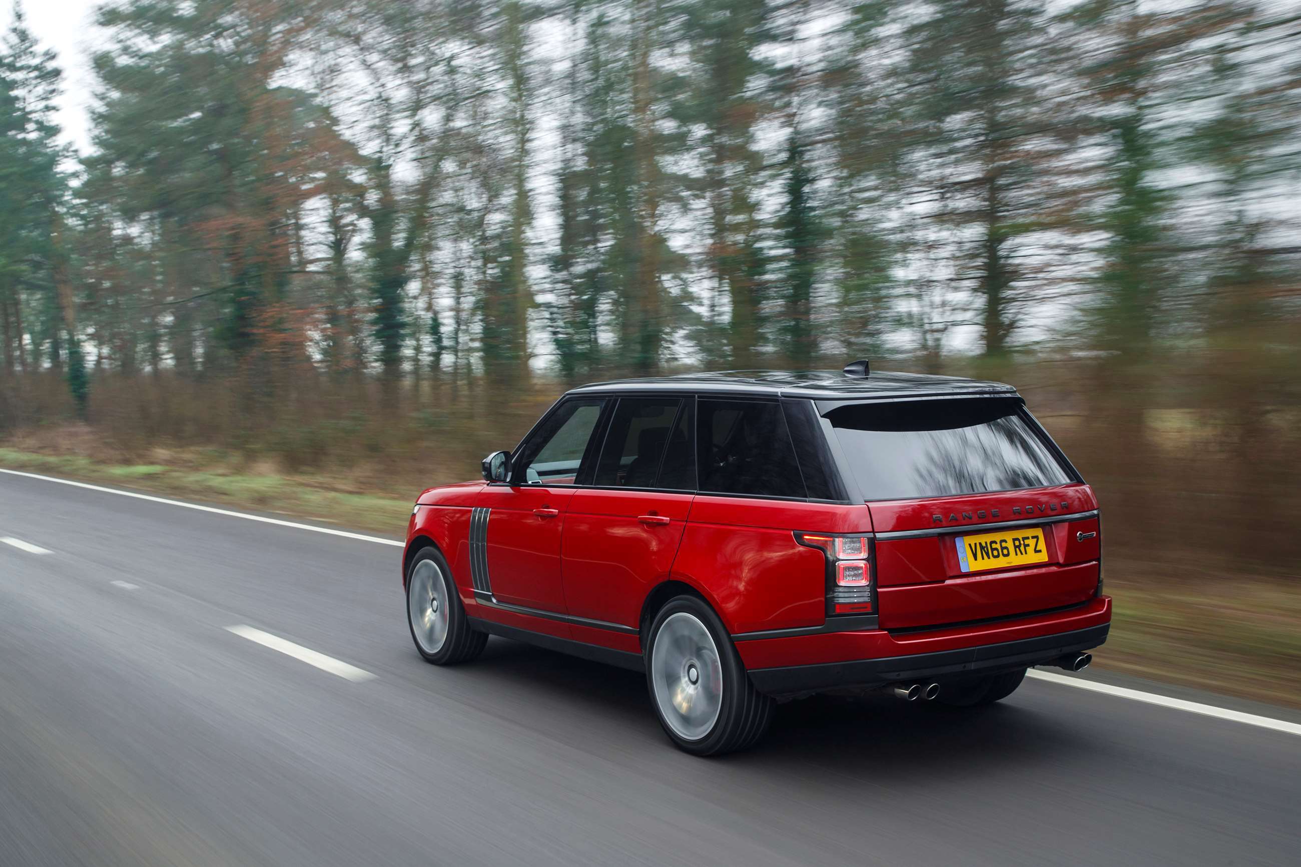 [Review] Range Rover SVAutobiography Dynamic