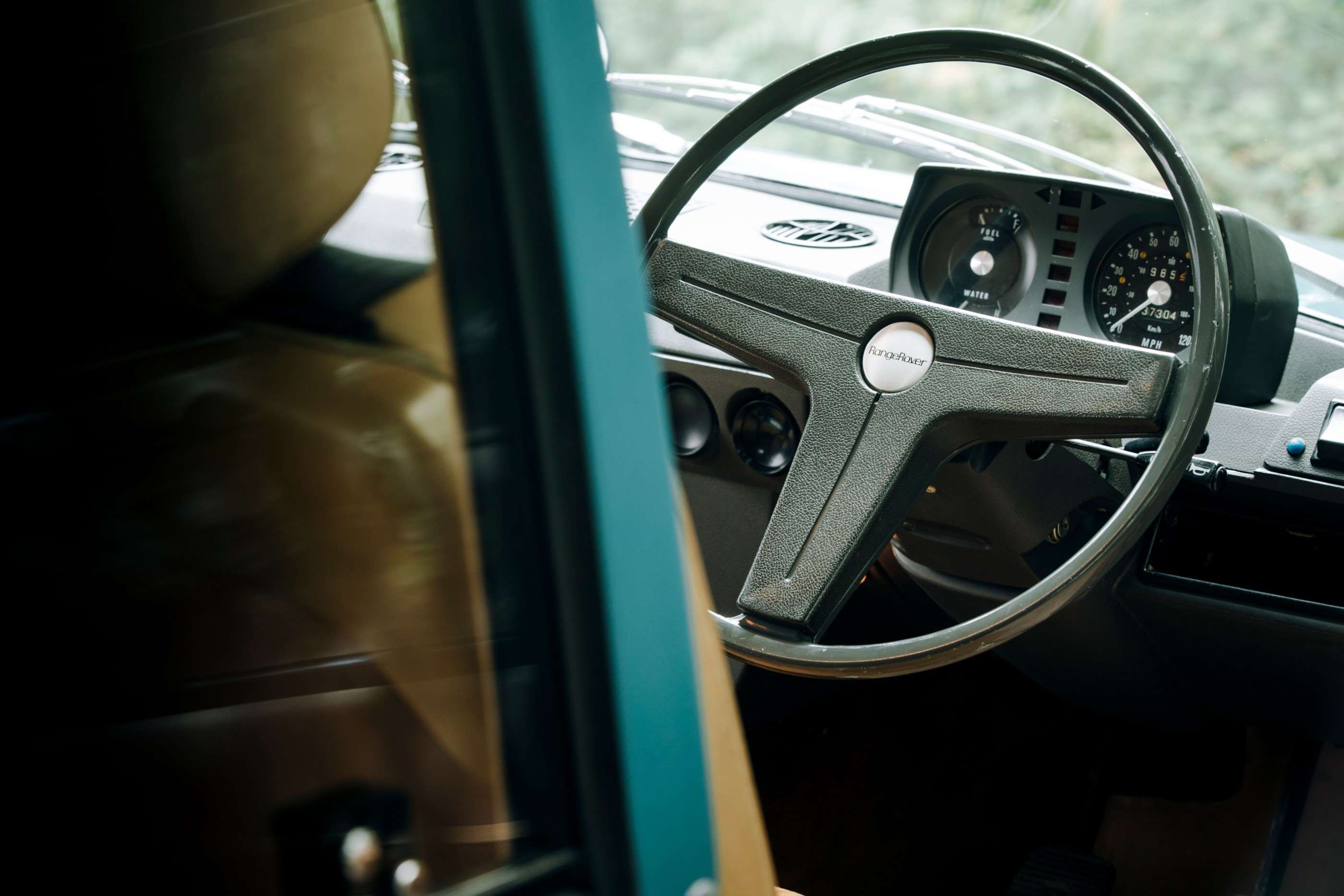 First Drive: 1969 Range Rover Velar