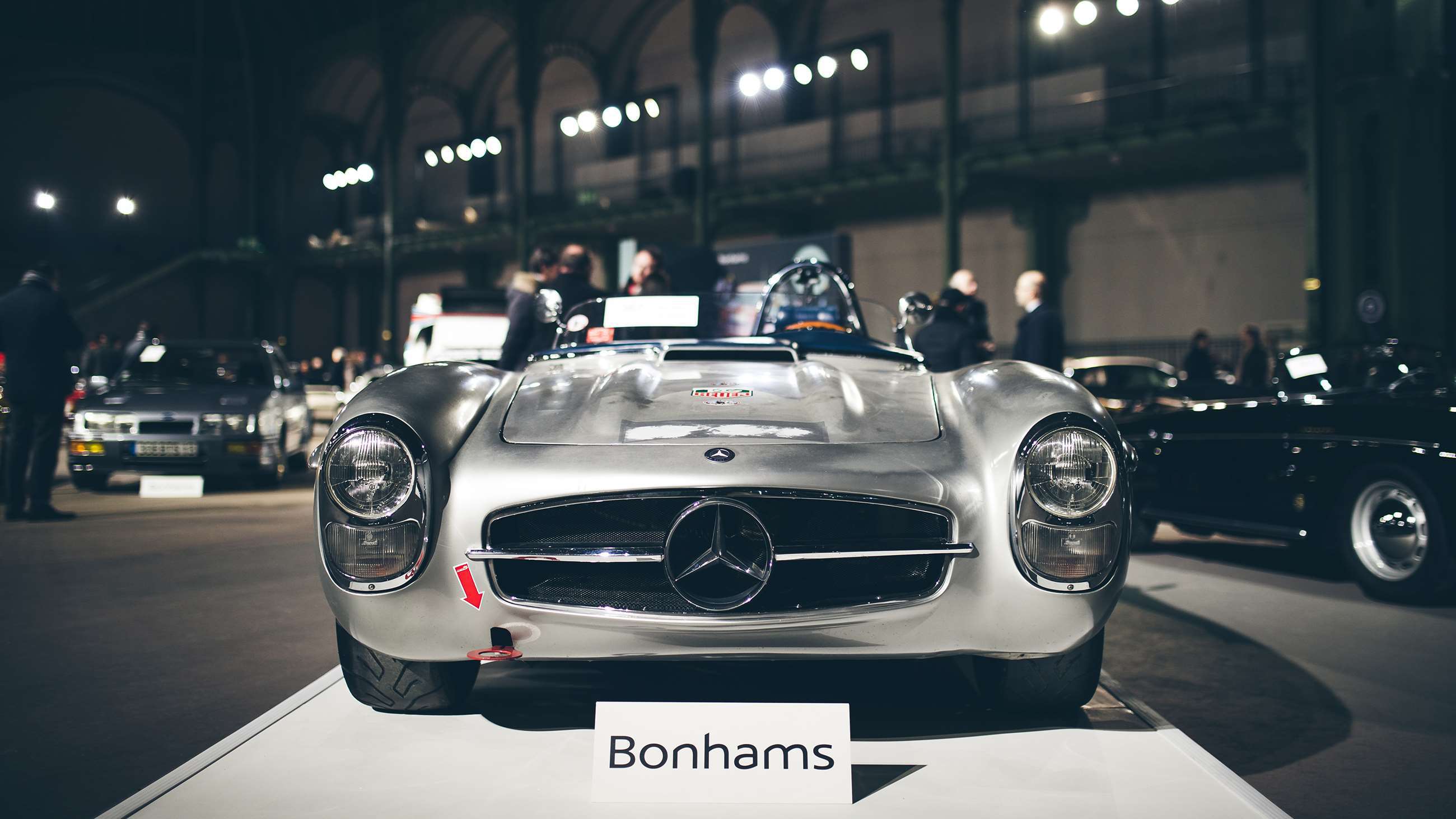 Making a replica out of a Mercedes 300 SL – beauty or heresy?