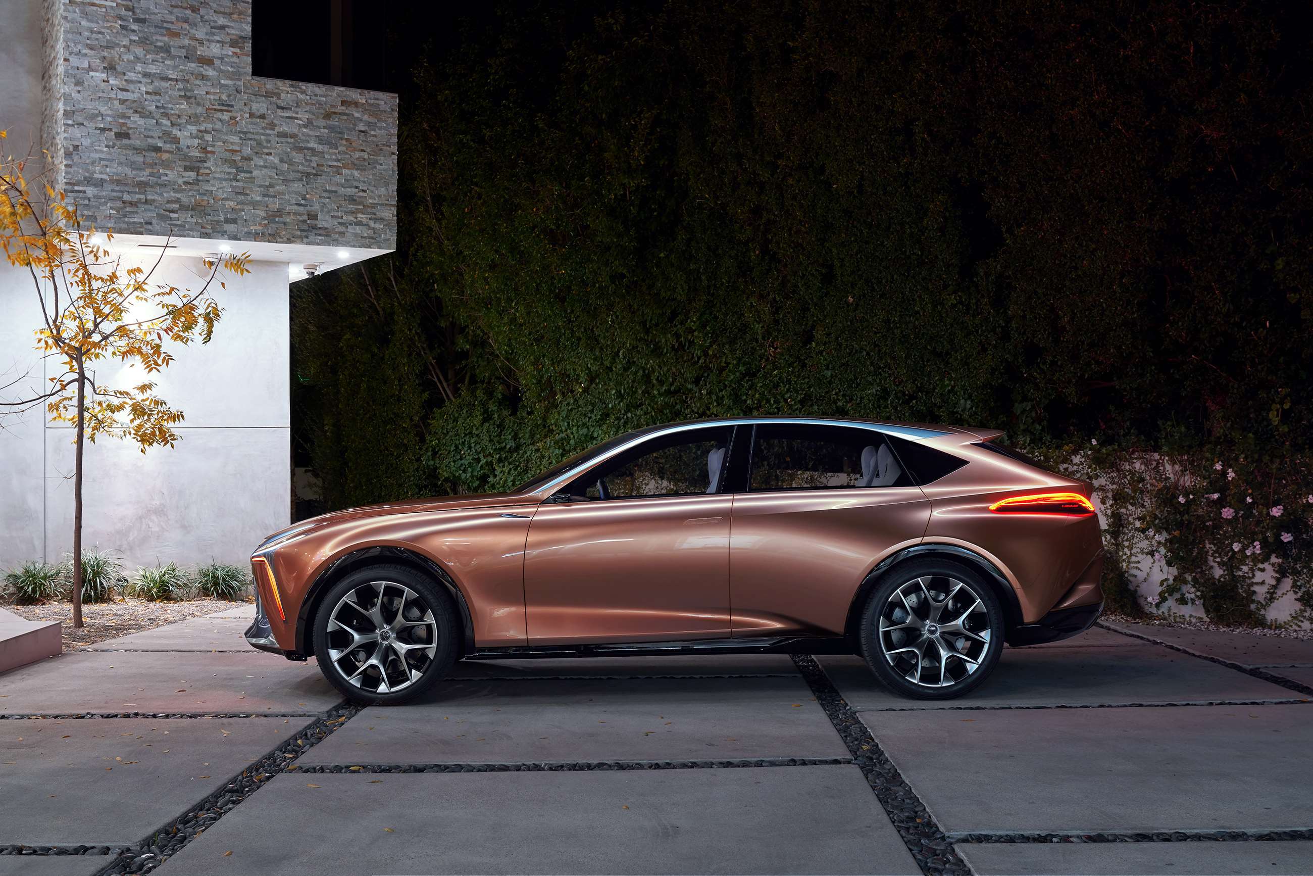 The LF-1 Limitless Concept is Lexus' vision of an ultra luxury SUV