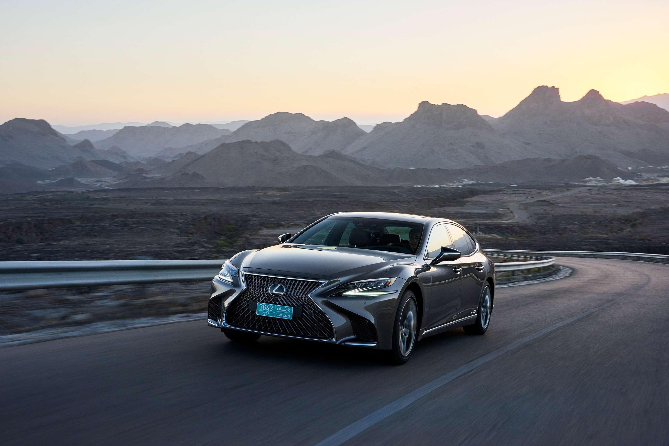 First Drive: 2018 Lexus LS | Goodwood Road Racing