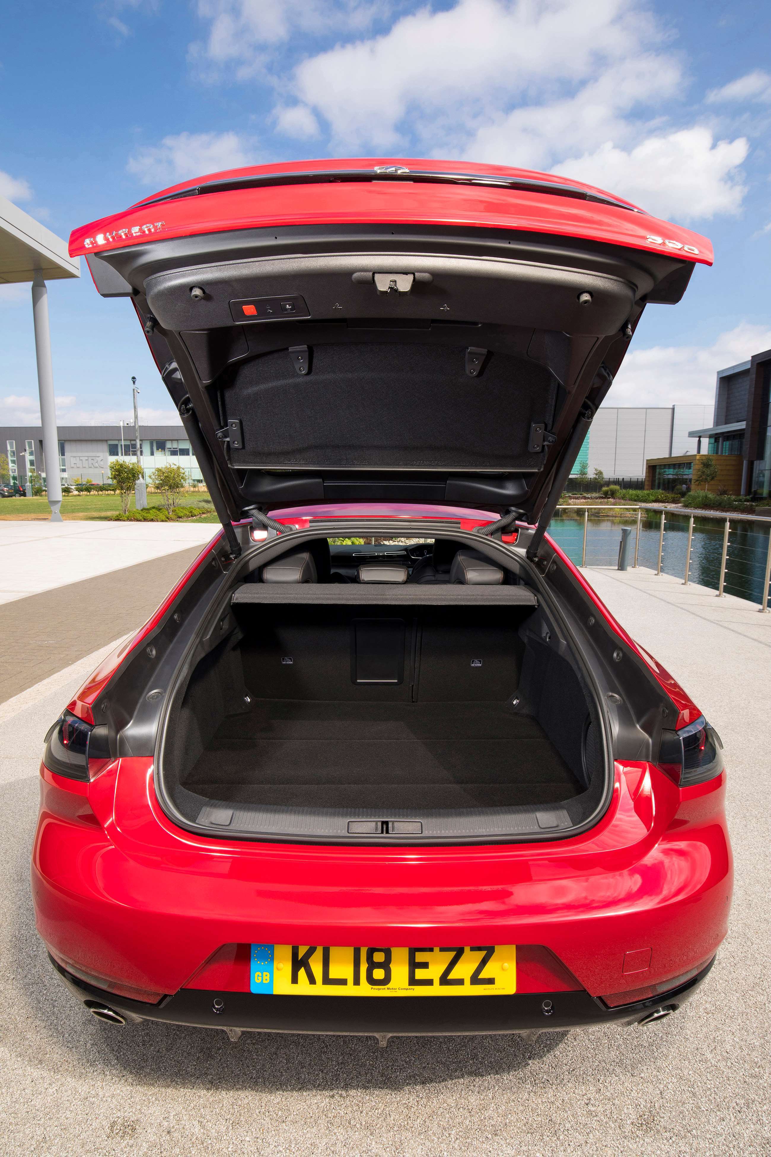 First Drive: Peugeot 508