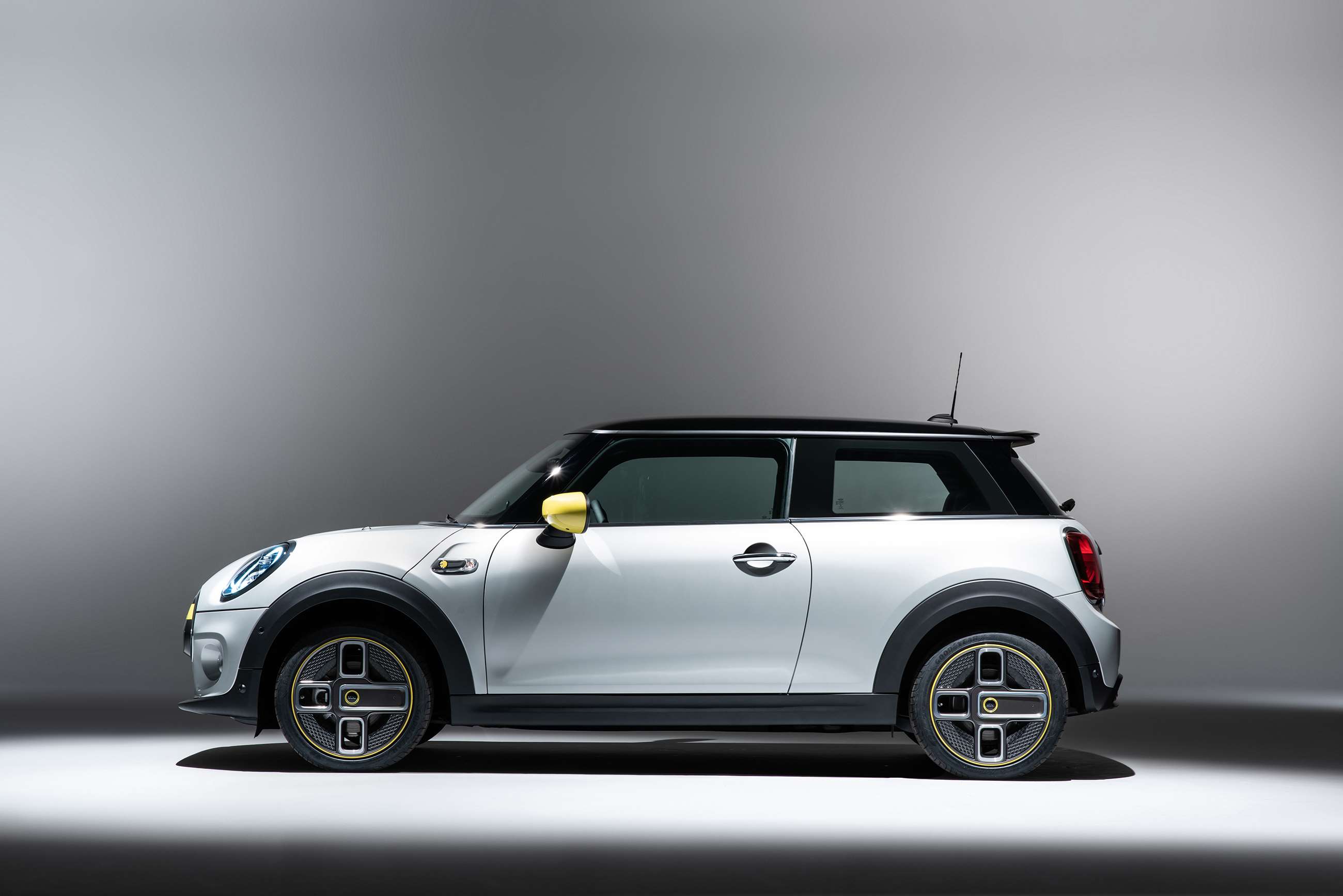 Mini introduces all-new Mini Electric
