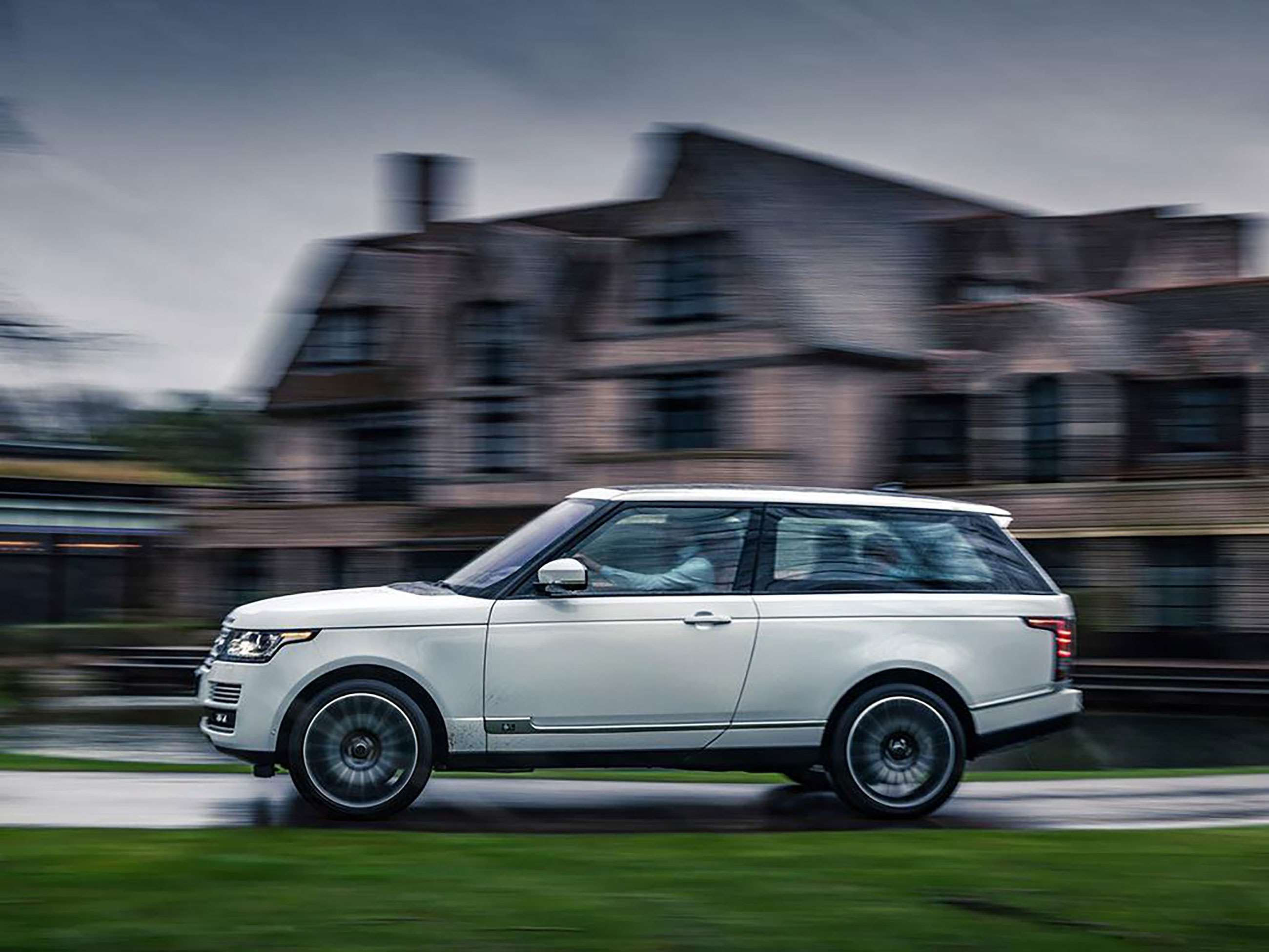 A brilliant Dutch coachbuilder has revived the three-door Range Rover | GRR