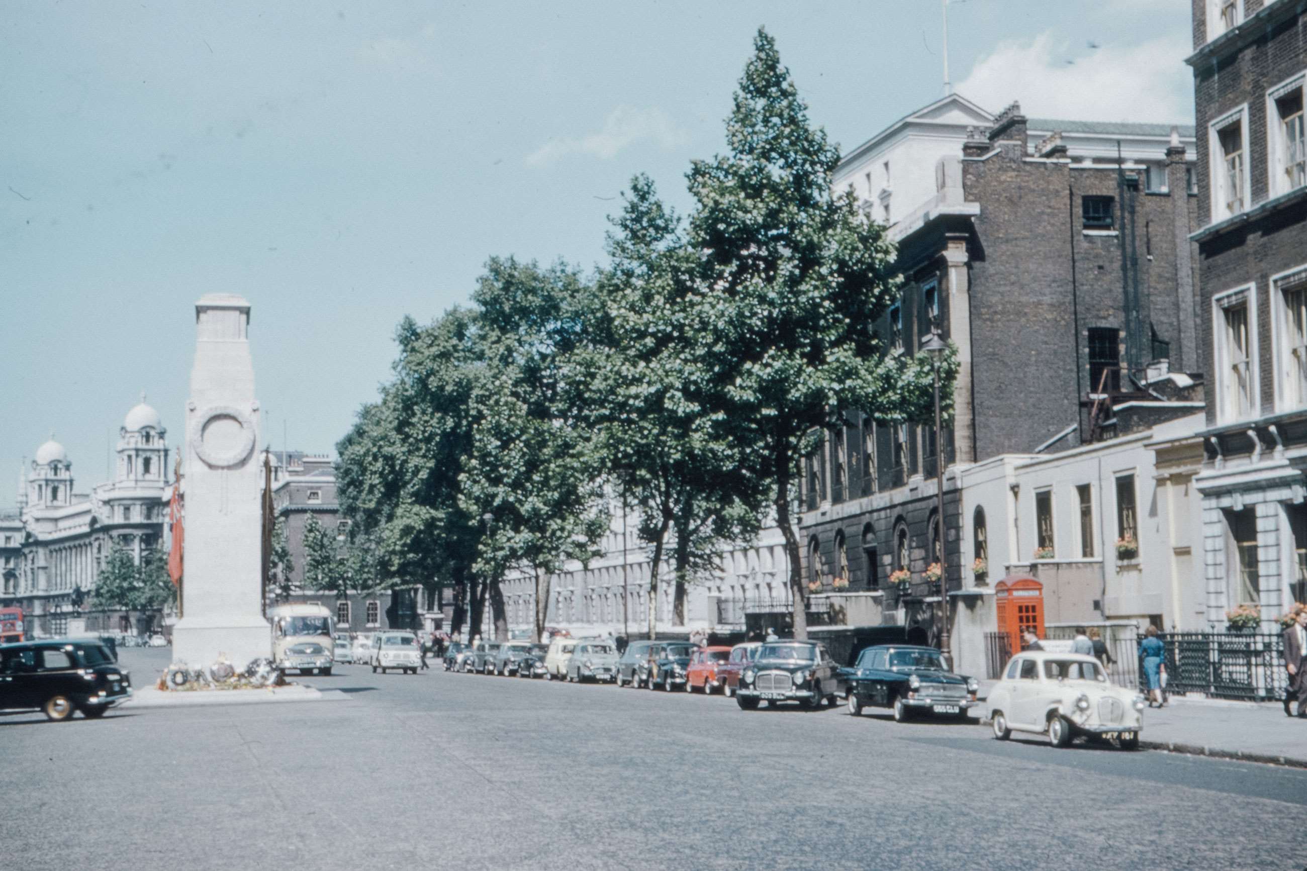 1955 vs. 2020 – How UK roads have changed in 65 years | GRR