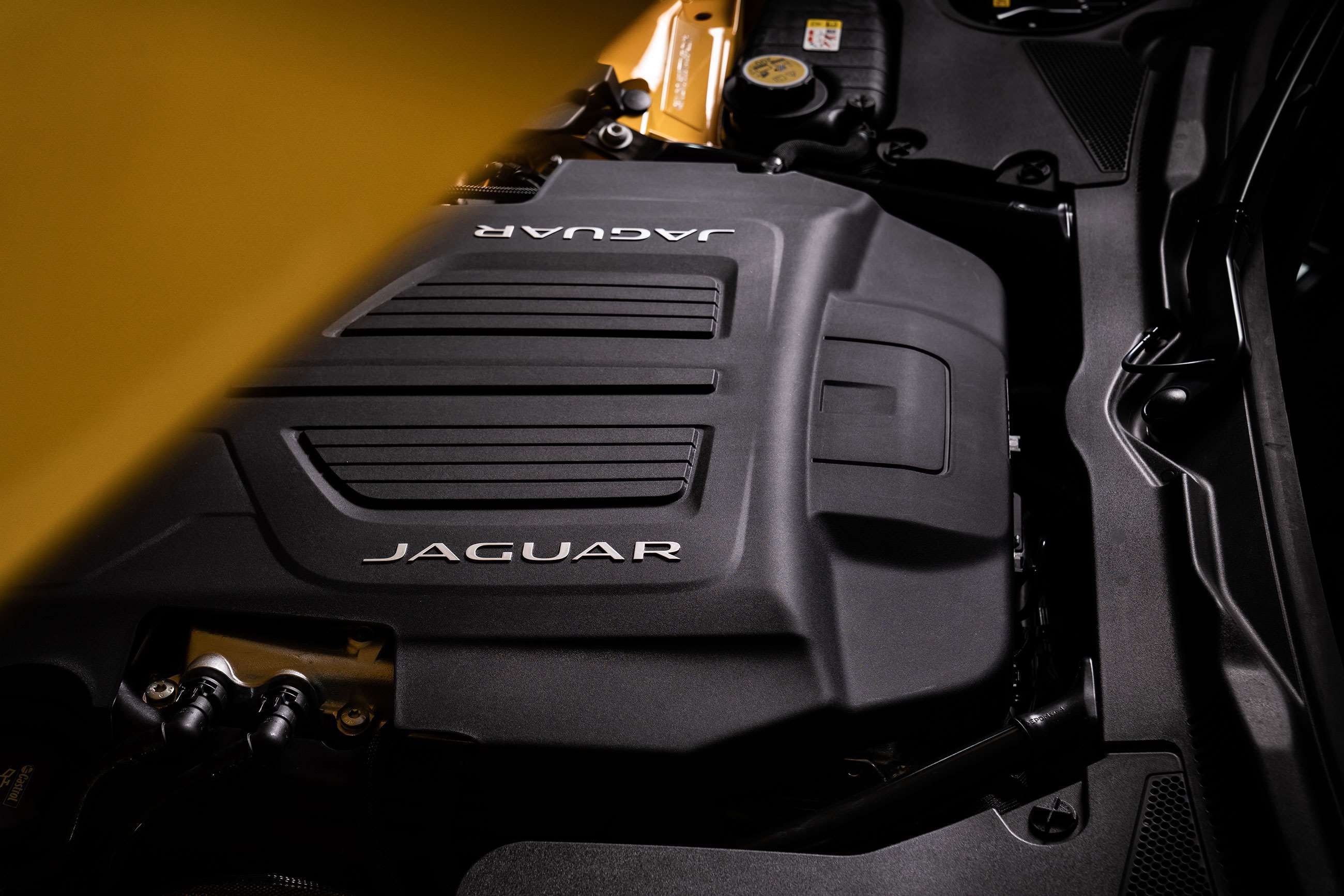 Review: Jaguar F-Type R | GRR