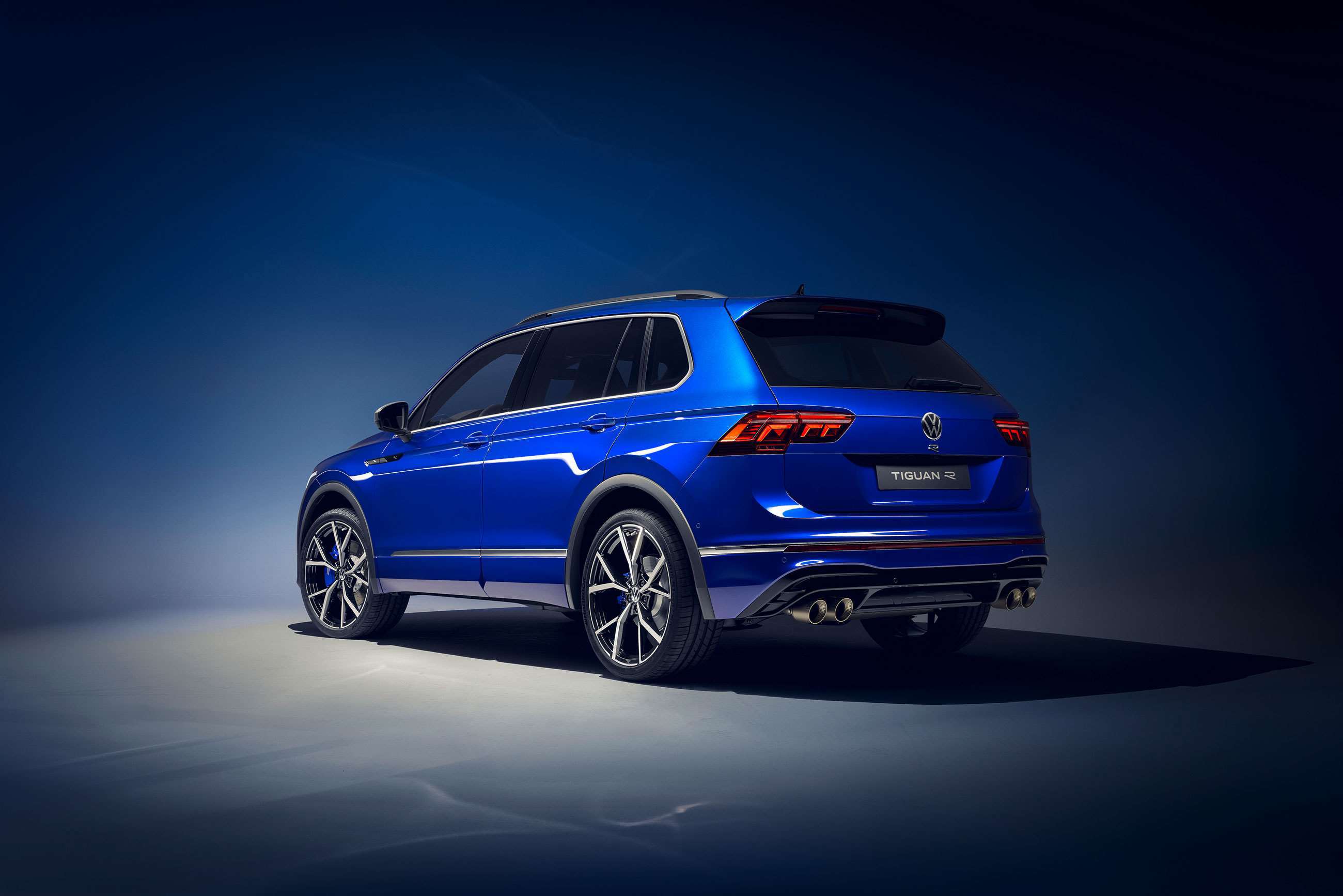 Volkswagen launches hot new Tiguan R | GRR