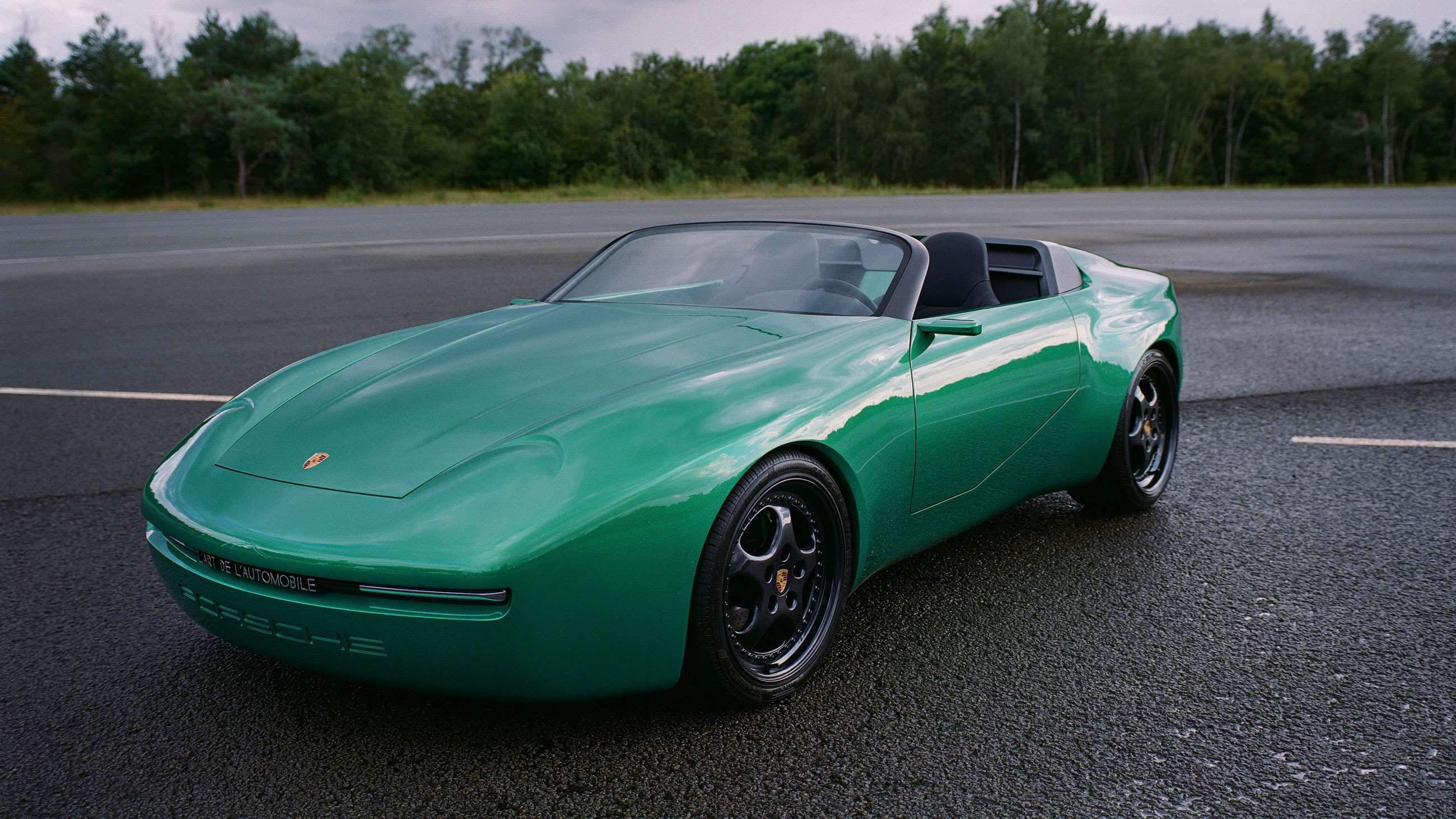 The 968 L’Art is a retro-futuristic one-off | GRR