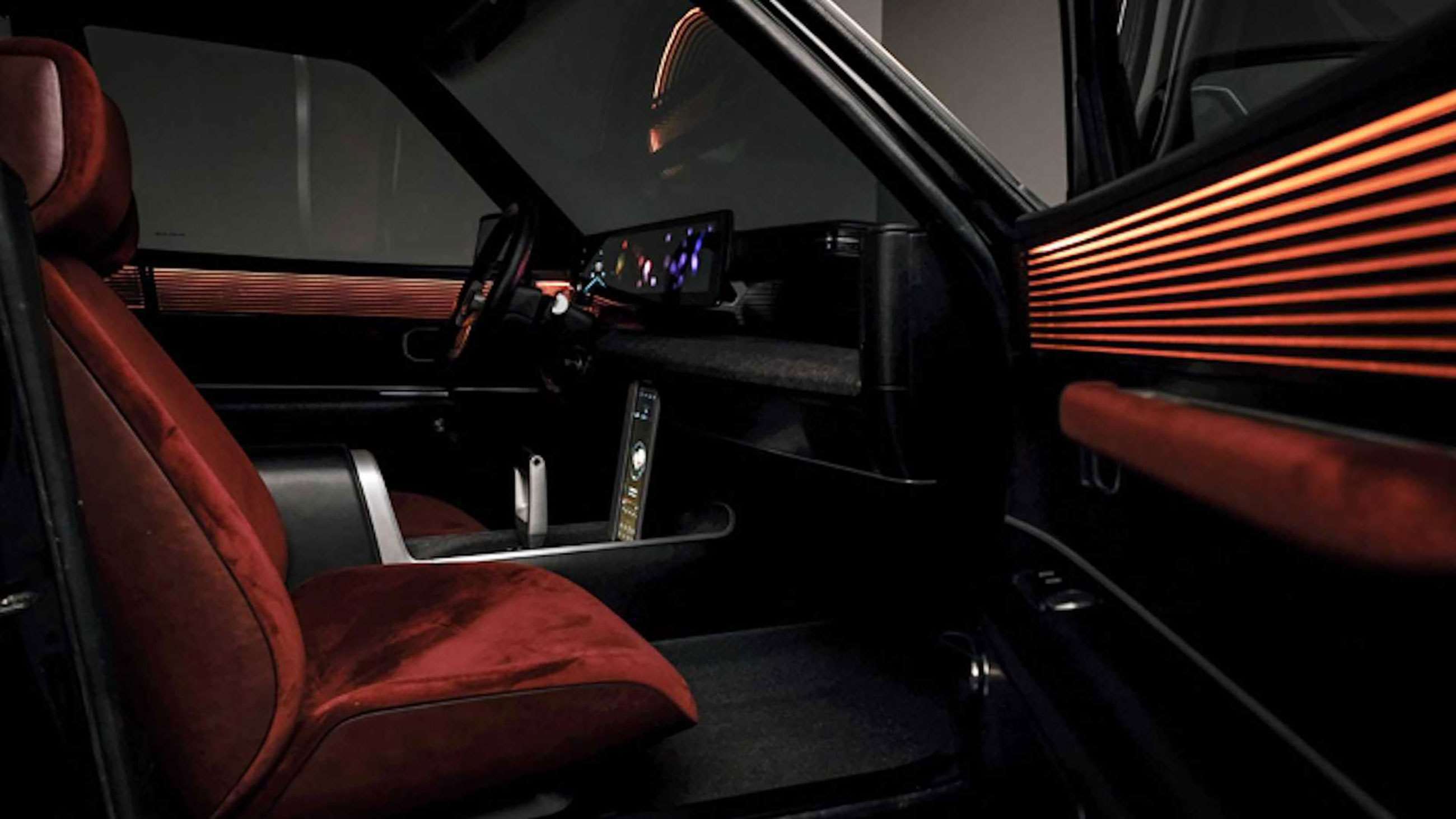 This Hyundai Grandeur reincarnation is glorious | GRR