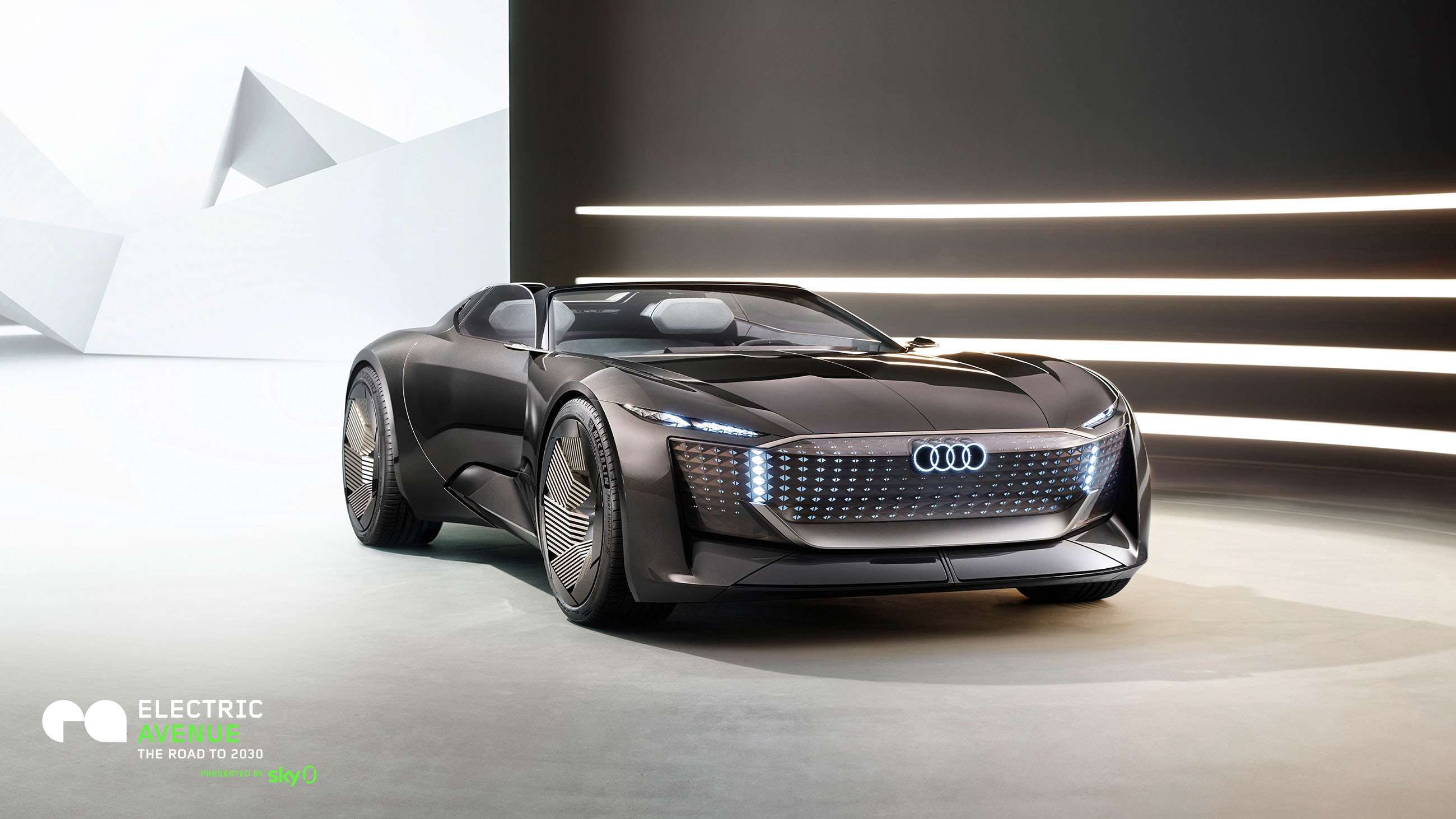 Audi Grandsphere Concept previews the A8's sci-fi future | GRR