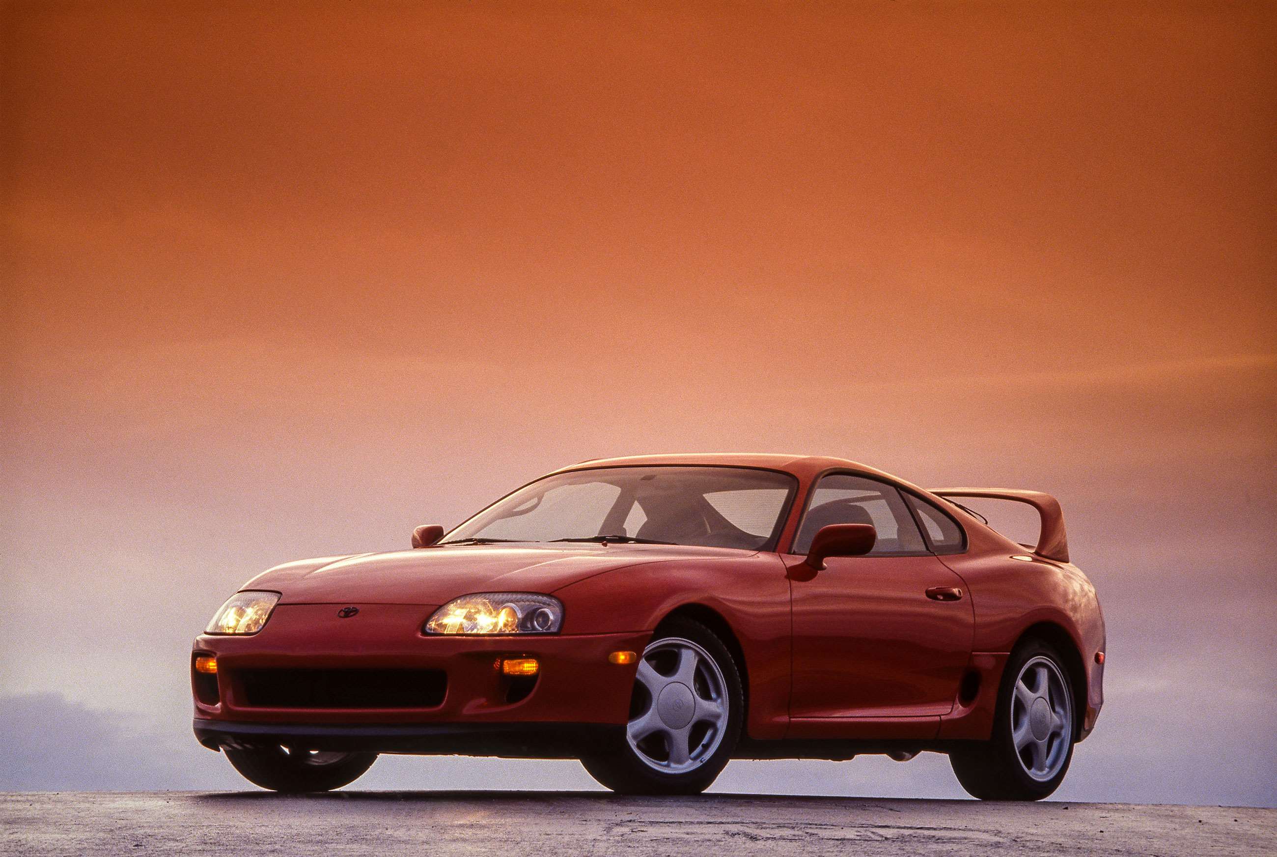 The 8 most overrated cars ever (List) | GRR
