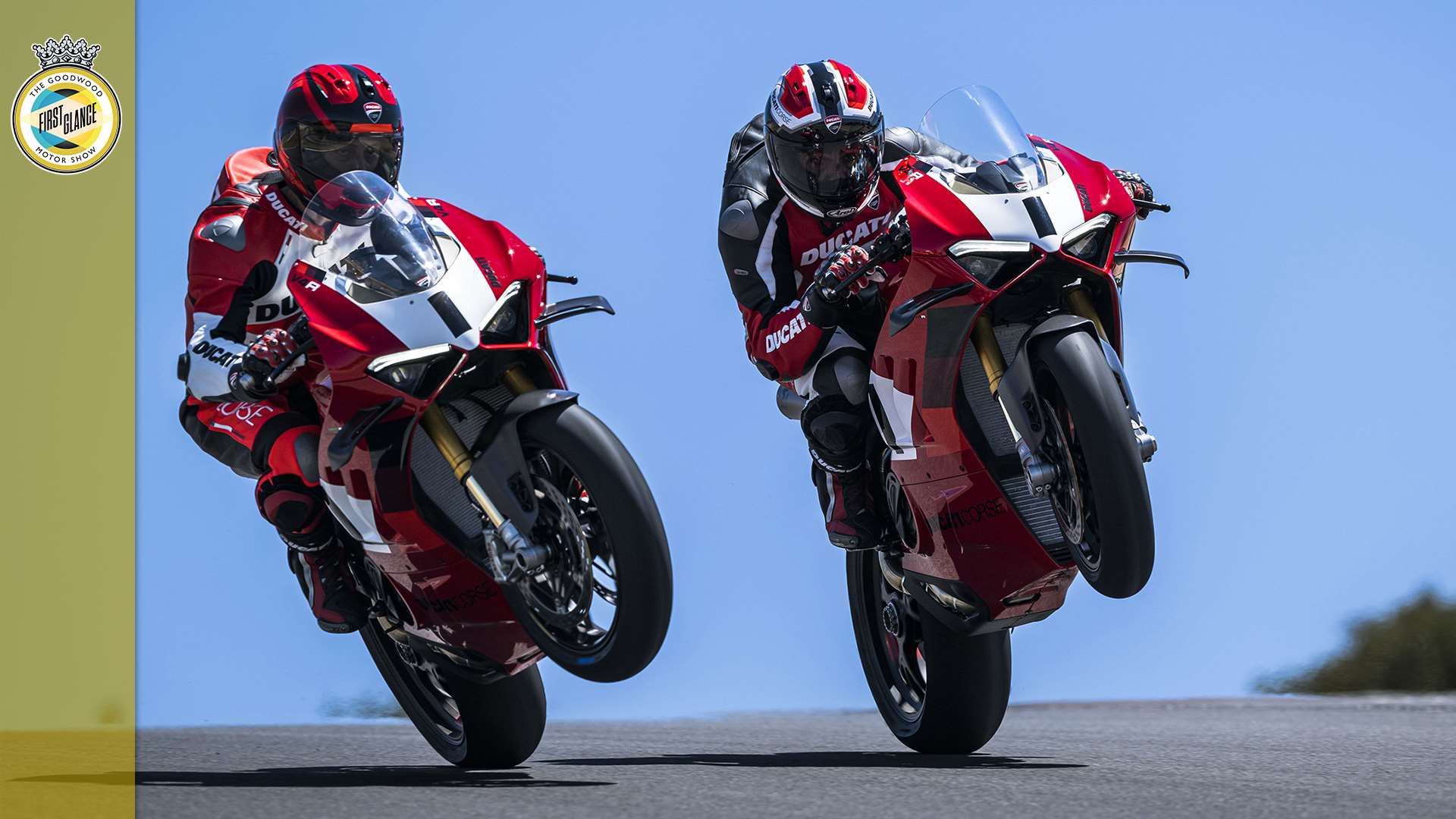Build yourself a LEGO Technic Ducati Panigale V4 R! | GRR