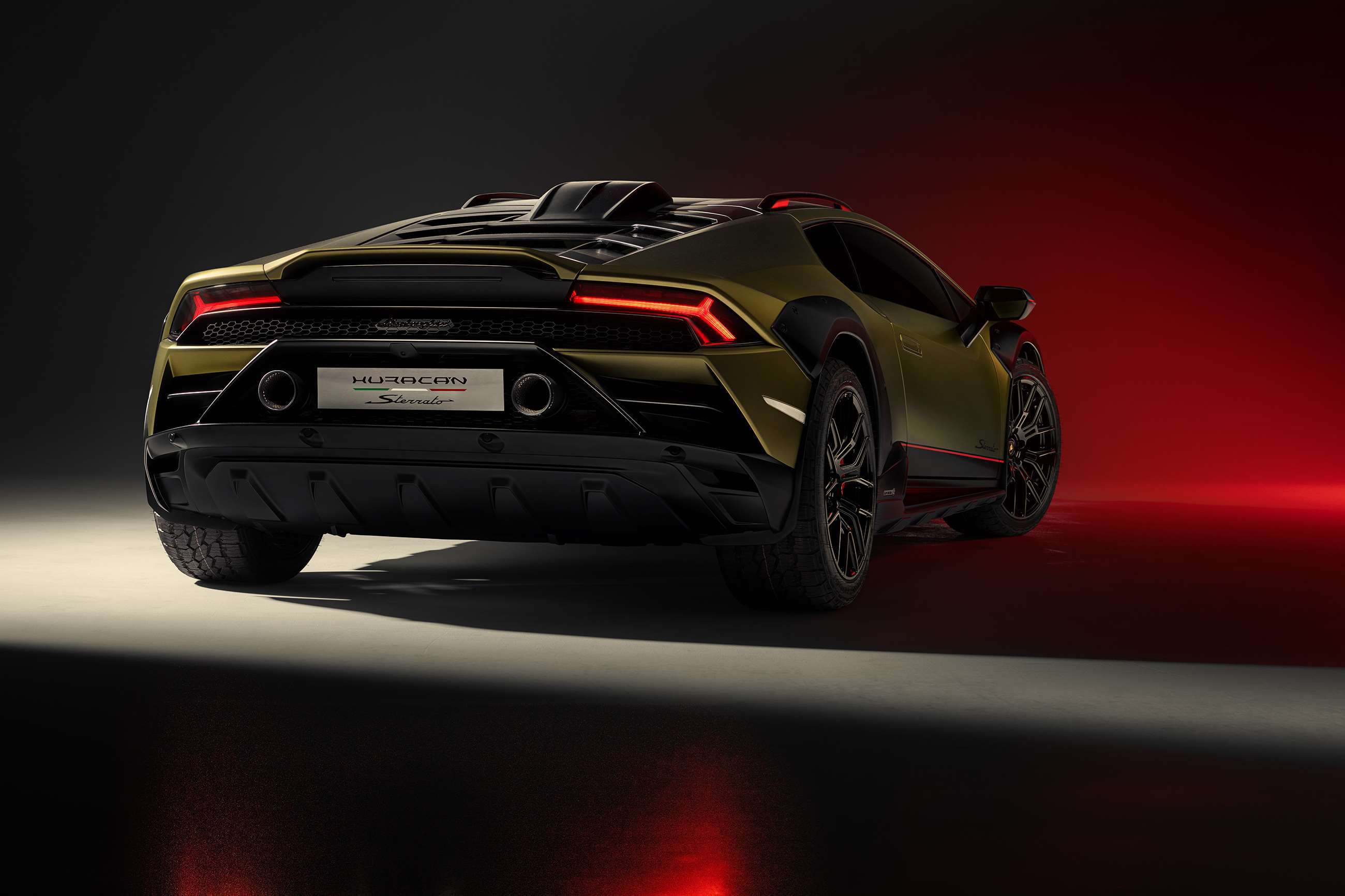 Lamborghini Huracan Sterrato is the ultimate off-road supercar | GRR