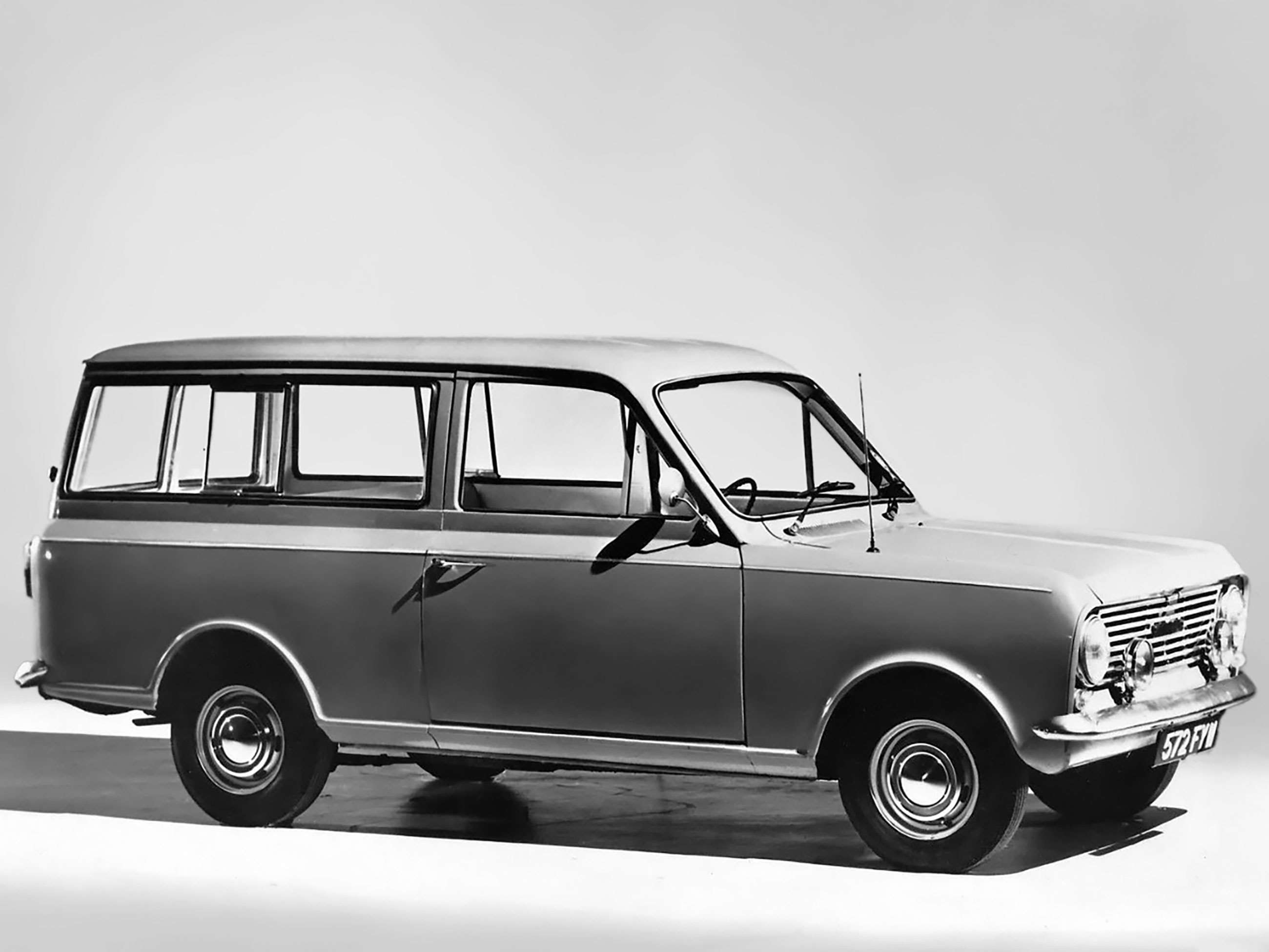 Eight cars named after dogs | Axon’s Automotive Anorak | GRR