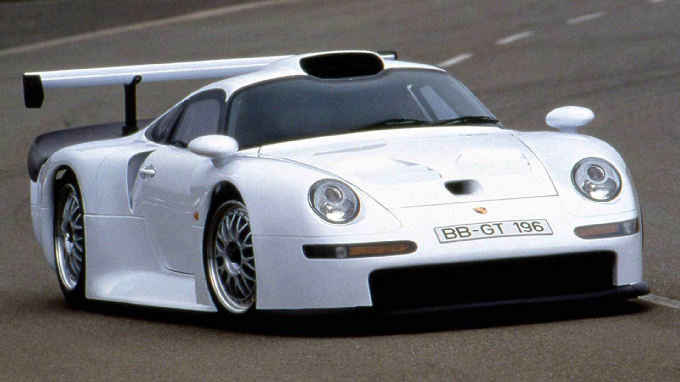 The best German supercars ever made (list) | GRR